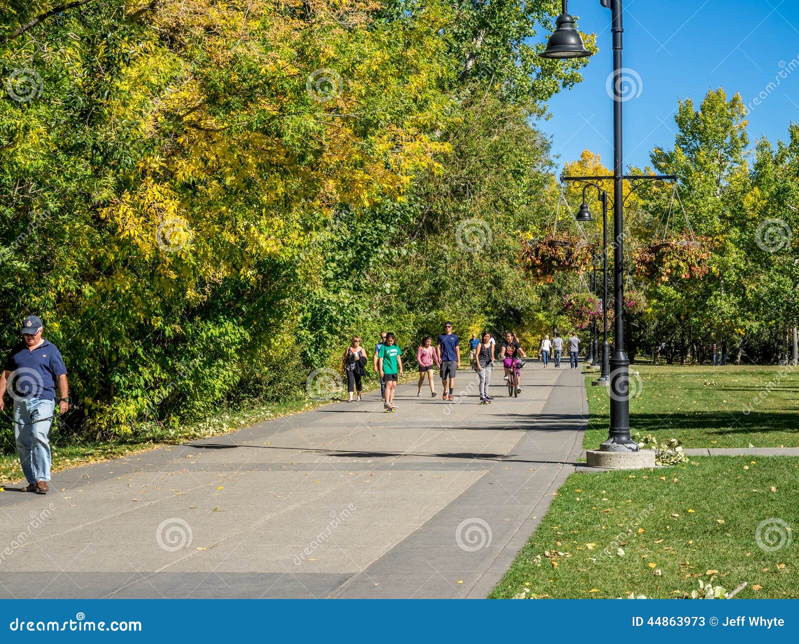 People Enjoying Calgary S Pathway System Editorial Stock Photo - Image ...