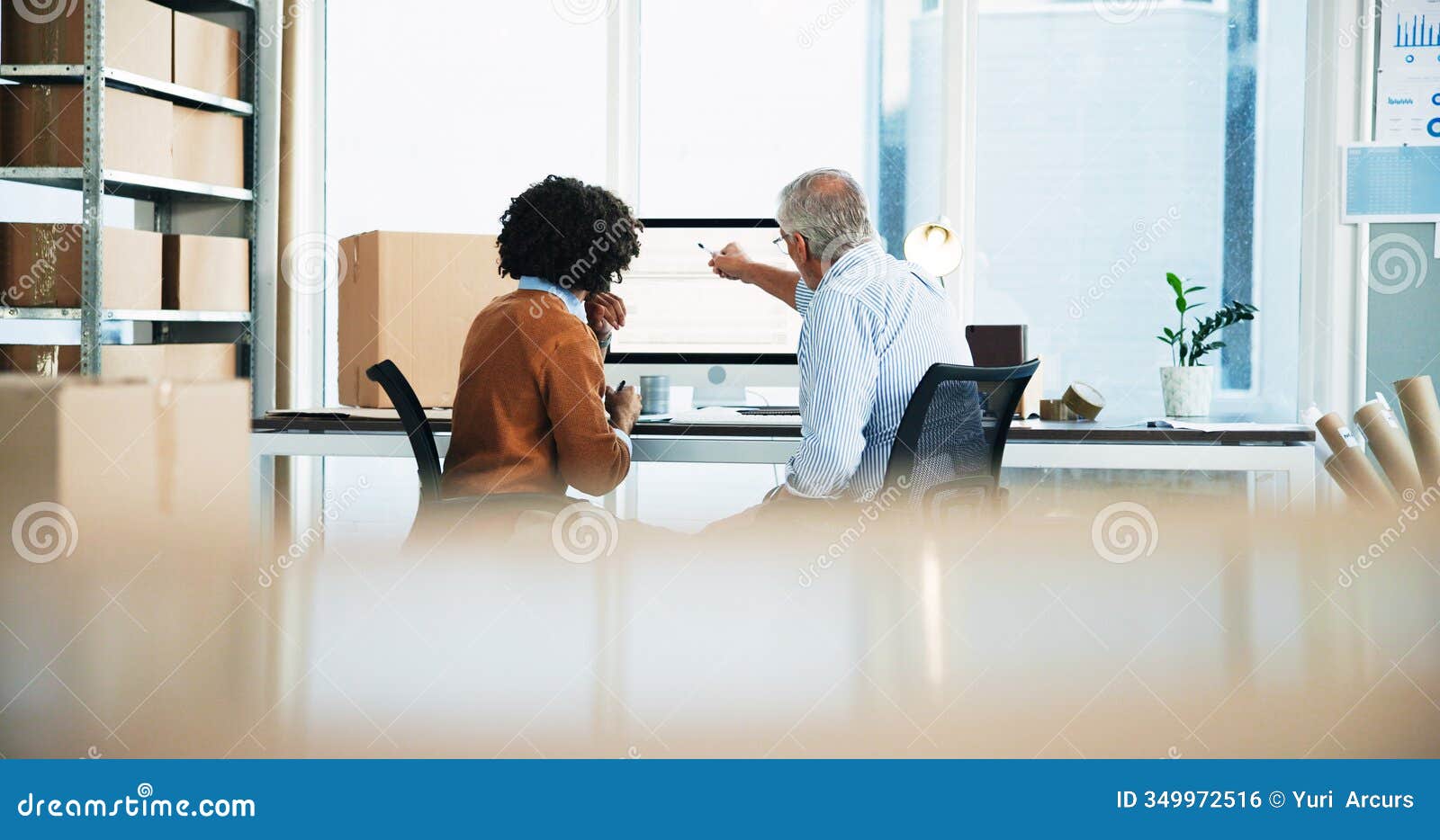 People, Explain and Computer for Distribution in Office of Schedule ...