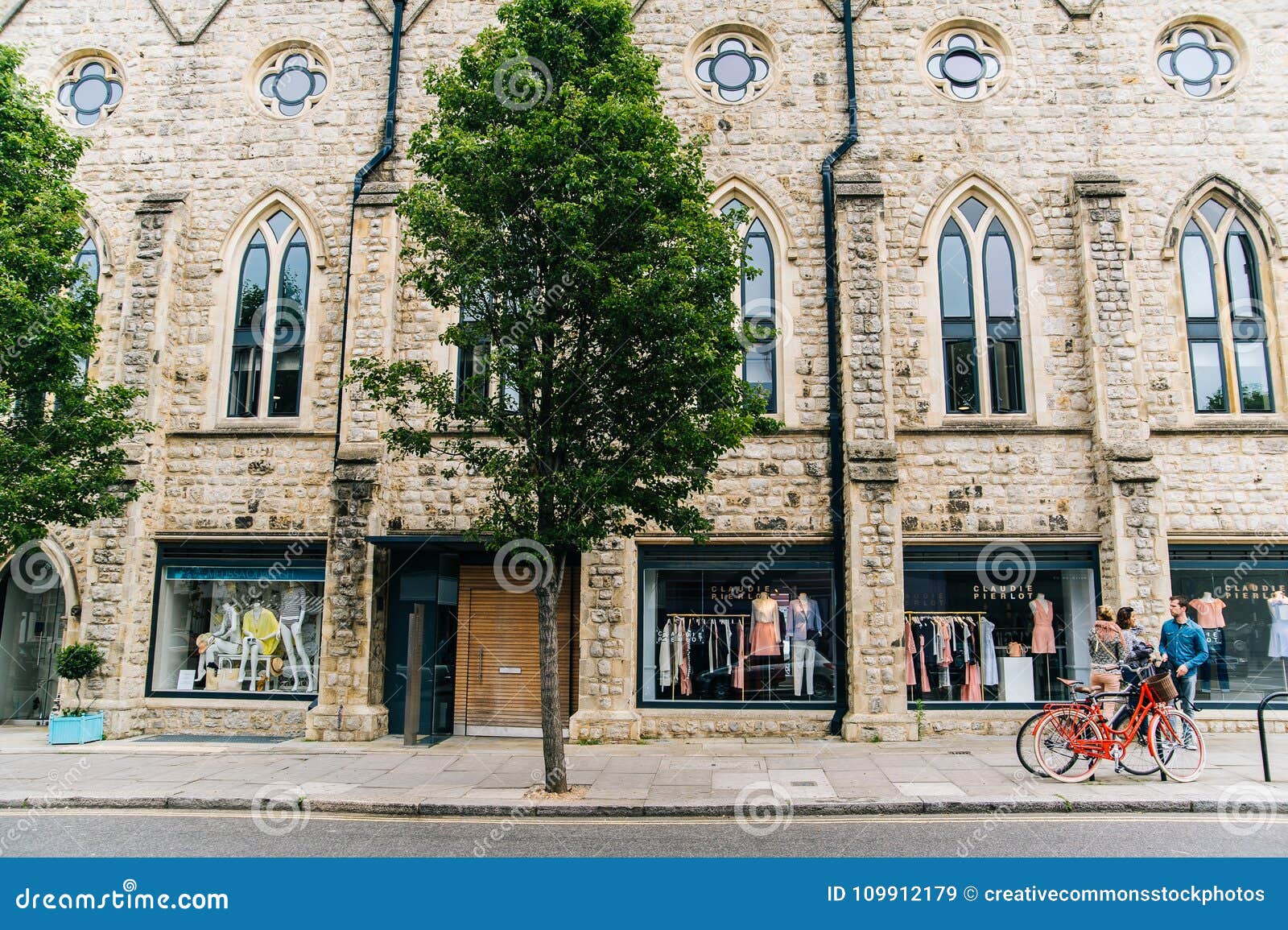 People In-front Of The Building Picture. Image: 109912179