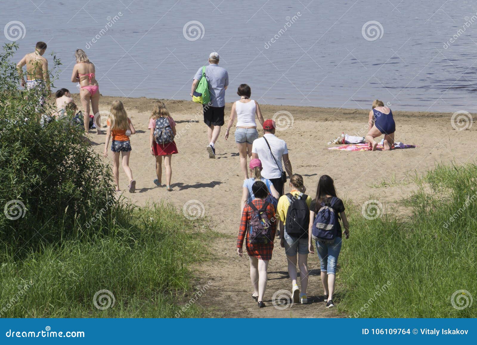 People Go To the Beach To Sunbathe Stock Photo - Image of splash ...