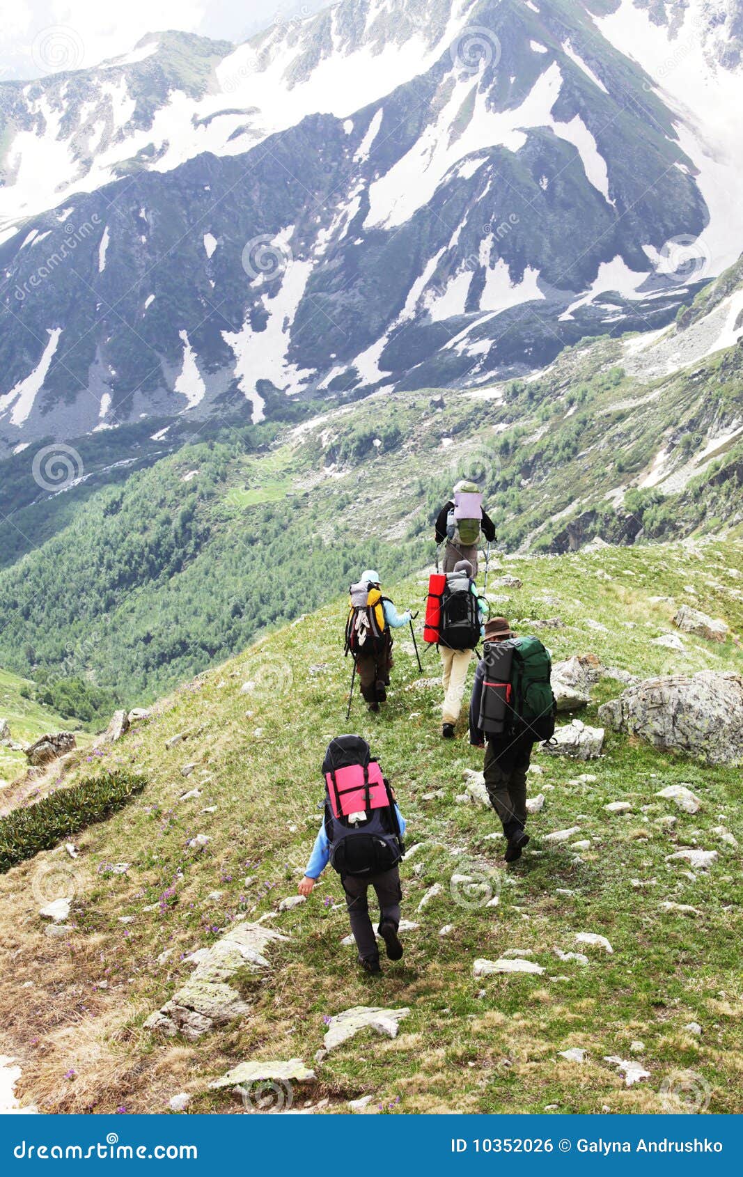 People In Hike Royalty Free Stock Image - Image: 10352026