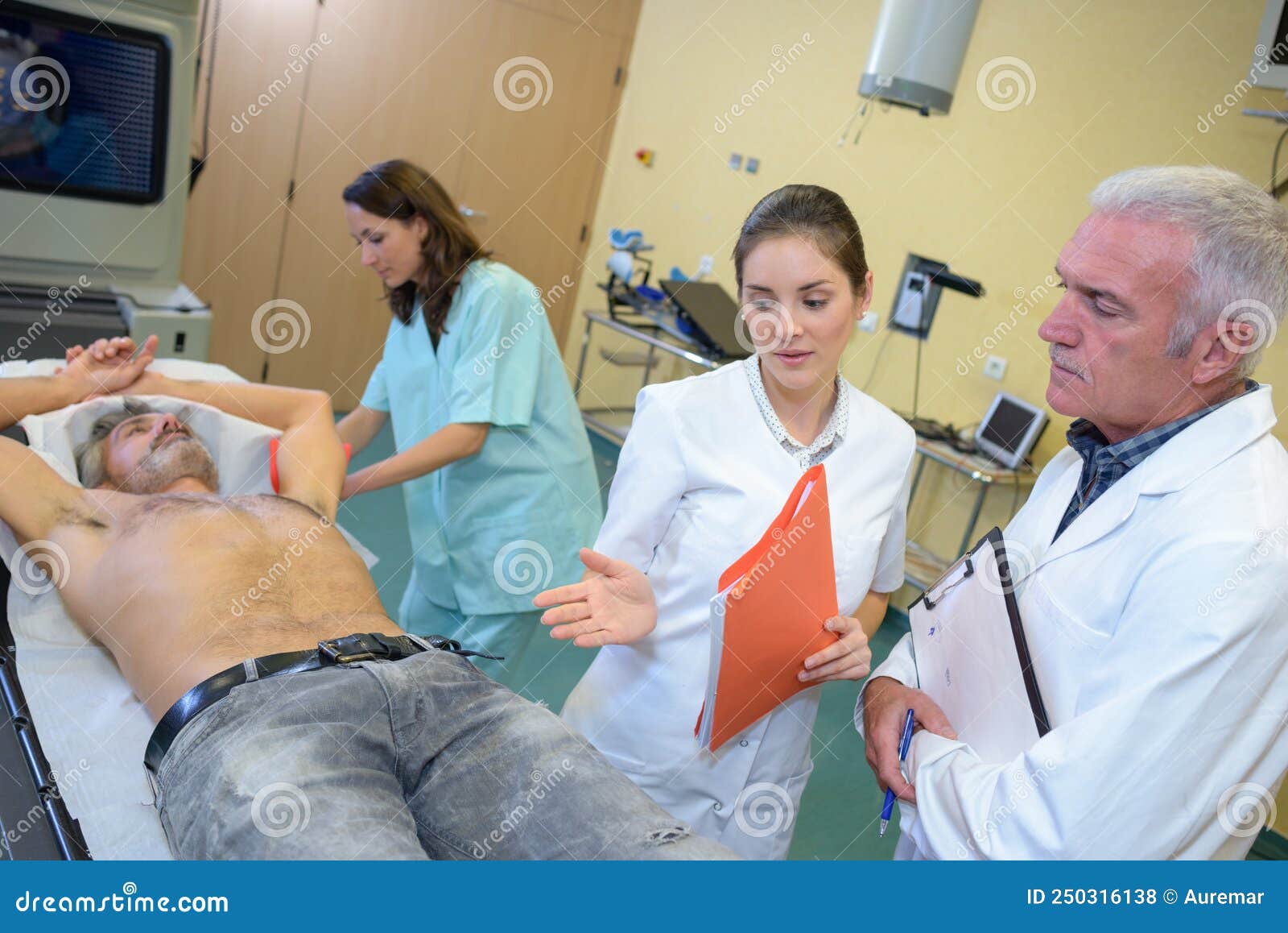 People at hospital stock photo. Image of operation, surgeon - 250316138