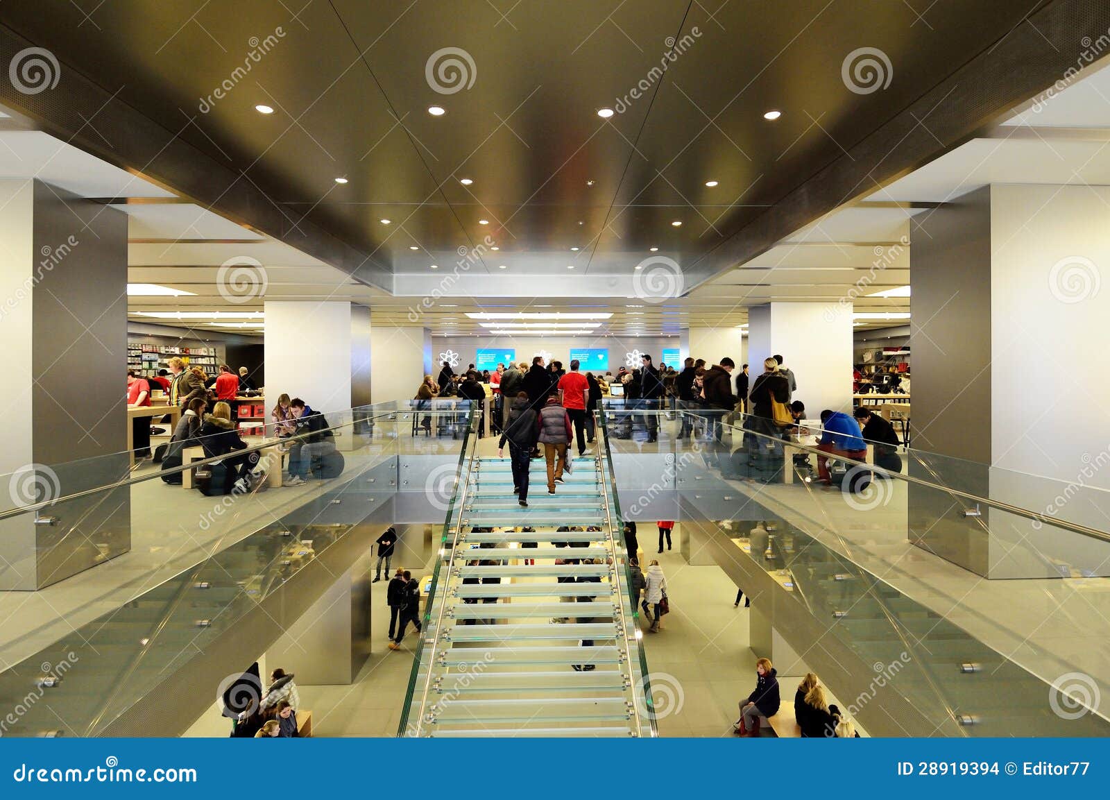 People Inside Apple Store in Hamburg Editorial Stock Image - Image of ...