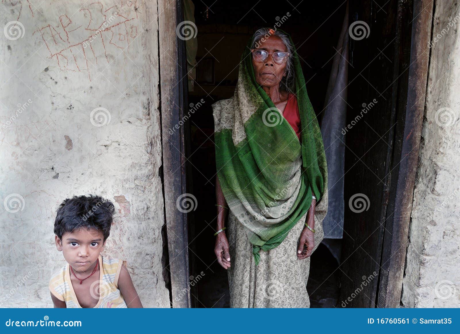 People of the Jharia Coalmines Area in India Editorial Photo - Image of ...