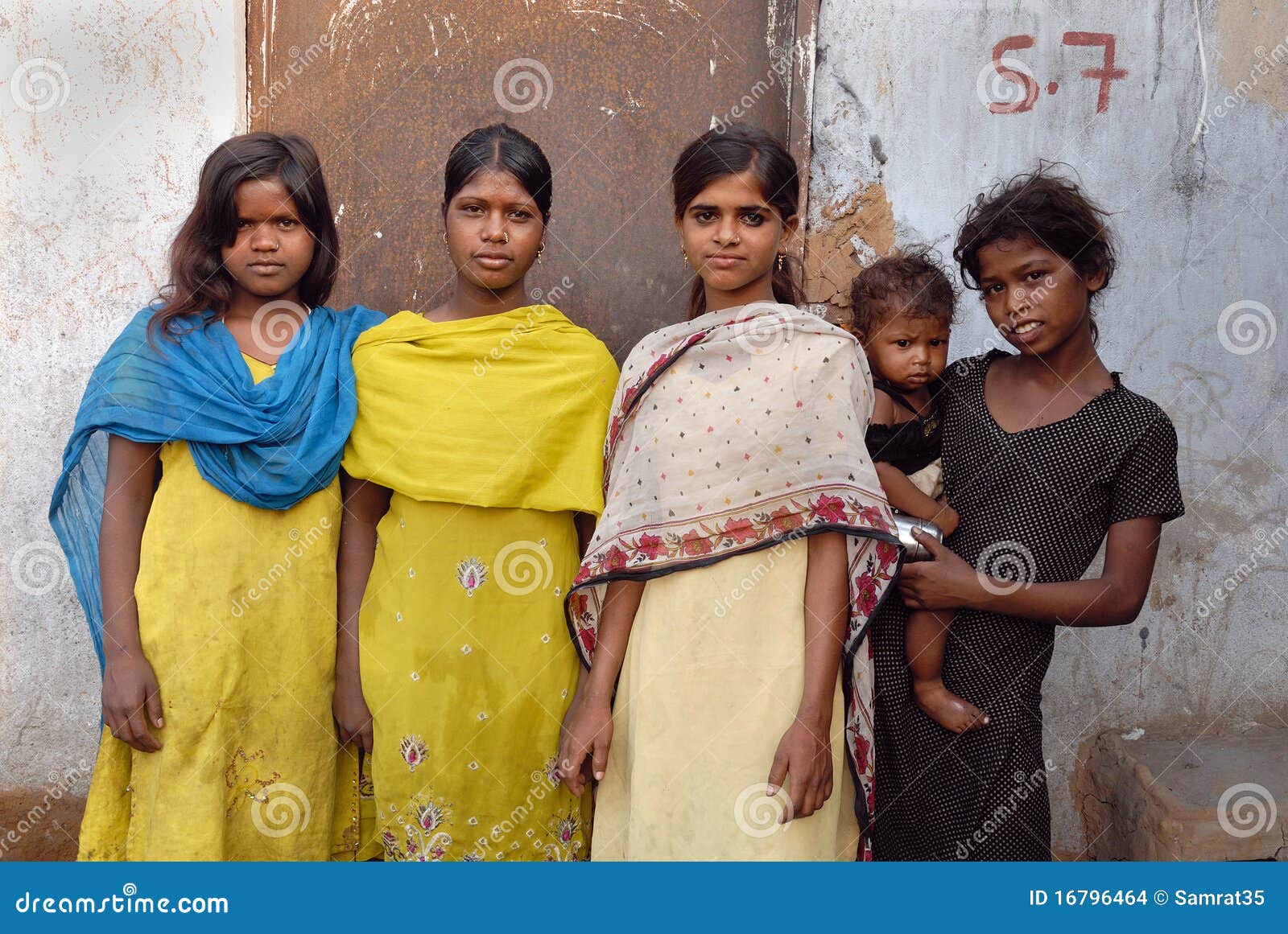 People of the Jharia Coalmines Area in India Editorial Stock Image ...