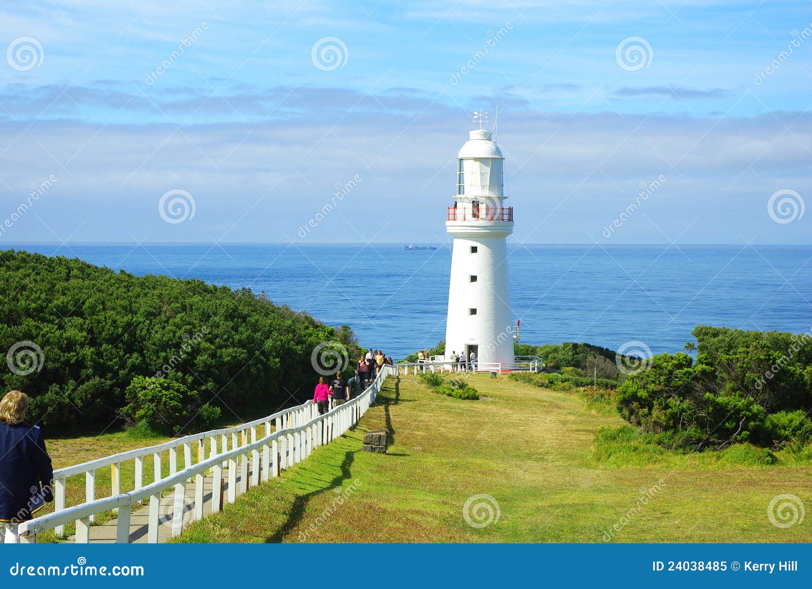 People at lighthouse editorial image. Image of lighthouse - 24038485
