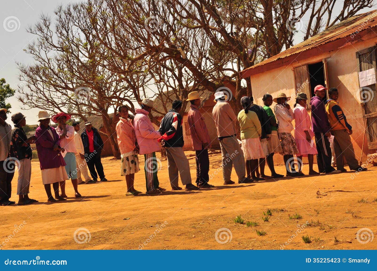 People in line voting editorial stock photo. Image of john - 35225423