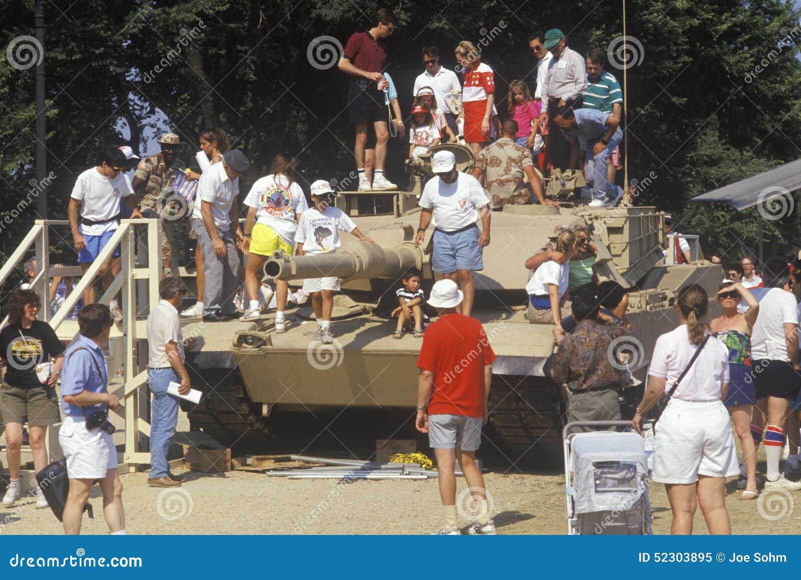 People Looking at Military Tank on Display, Washington, D.C Editorial ...