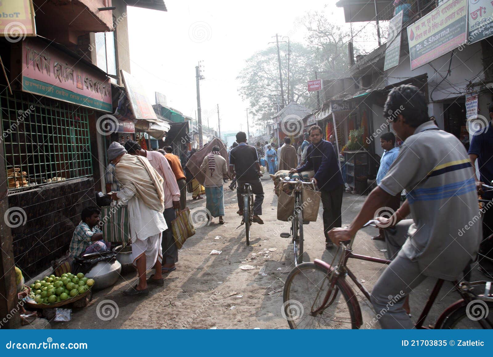 People on Market in Baruipur Editorial Image - Image of fruit, city ...