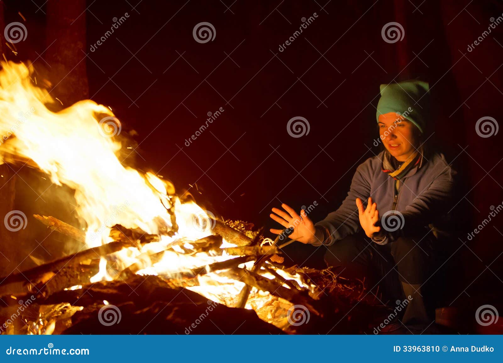People Near Campfire in Forest Stock Photo - Image of people, burn ...