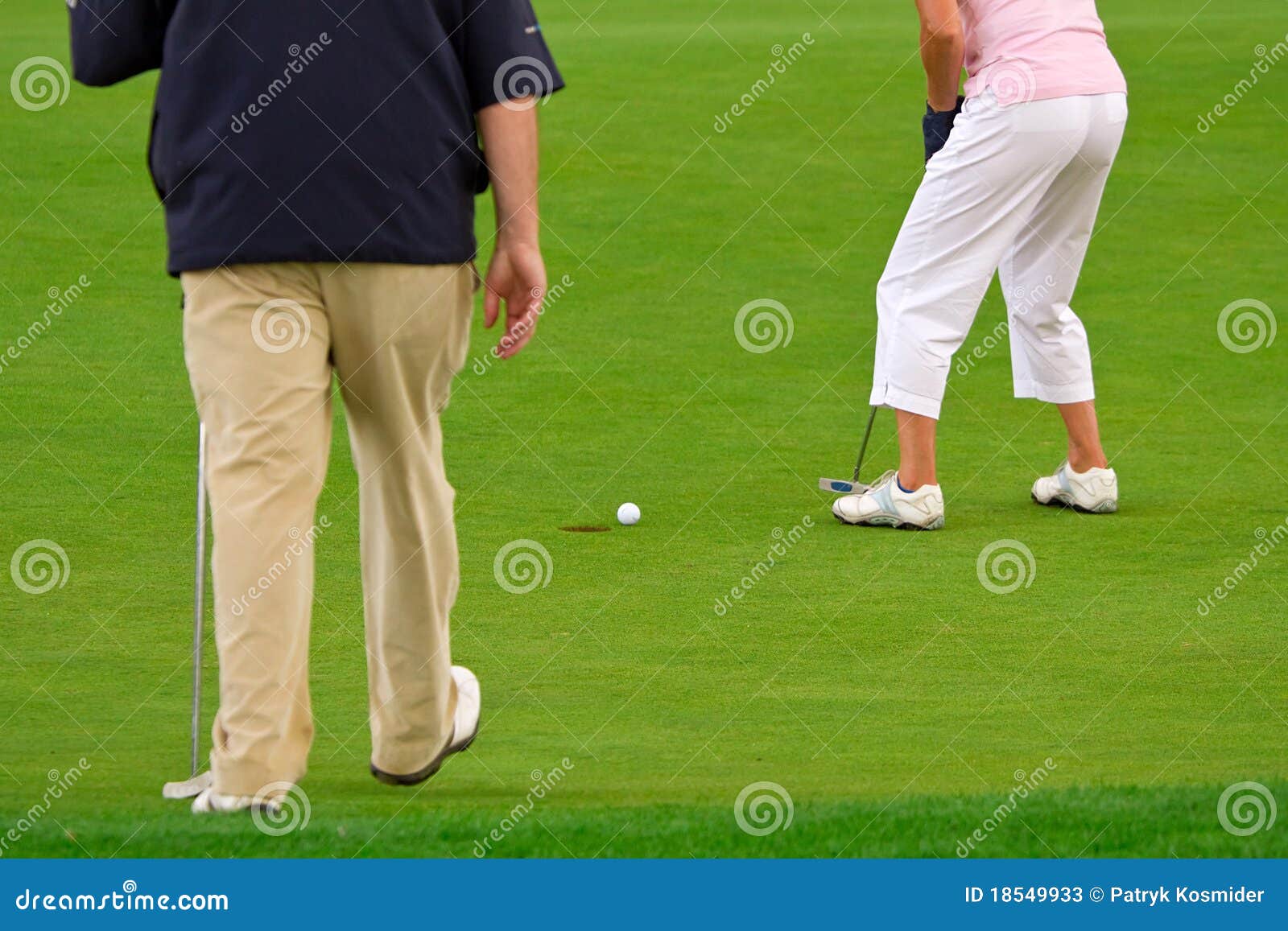 People playing golf stock image. Image of play, green - 18549933