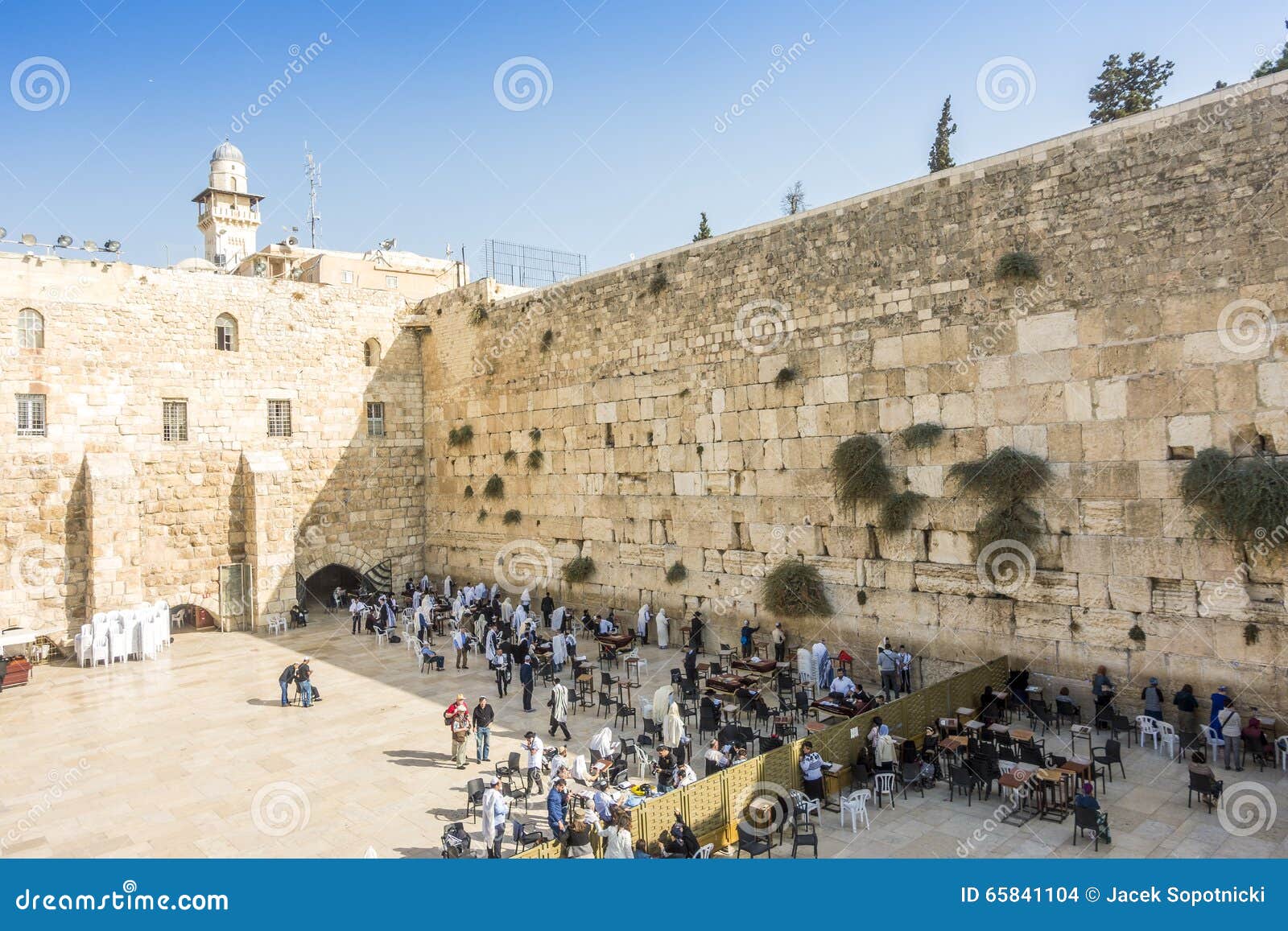 People Praying at Western Wall, Jerusalem Editorial Stock Image - Image ...