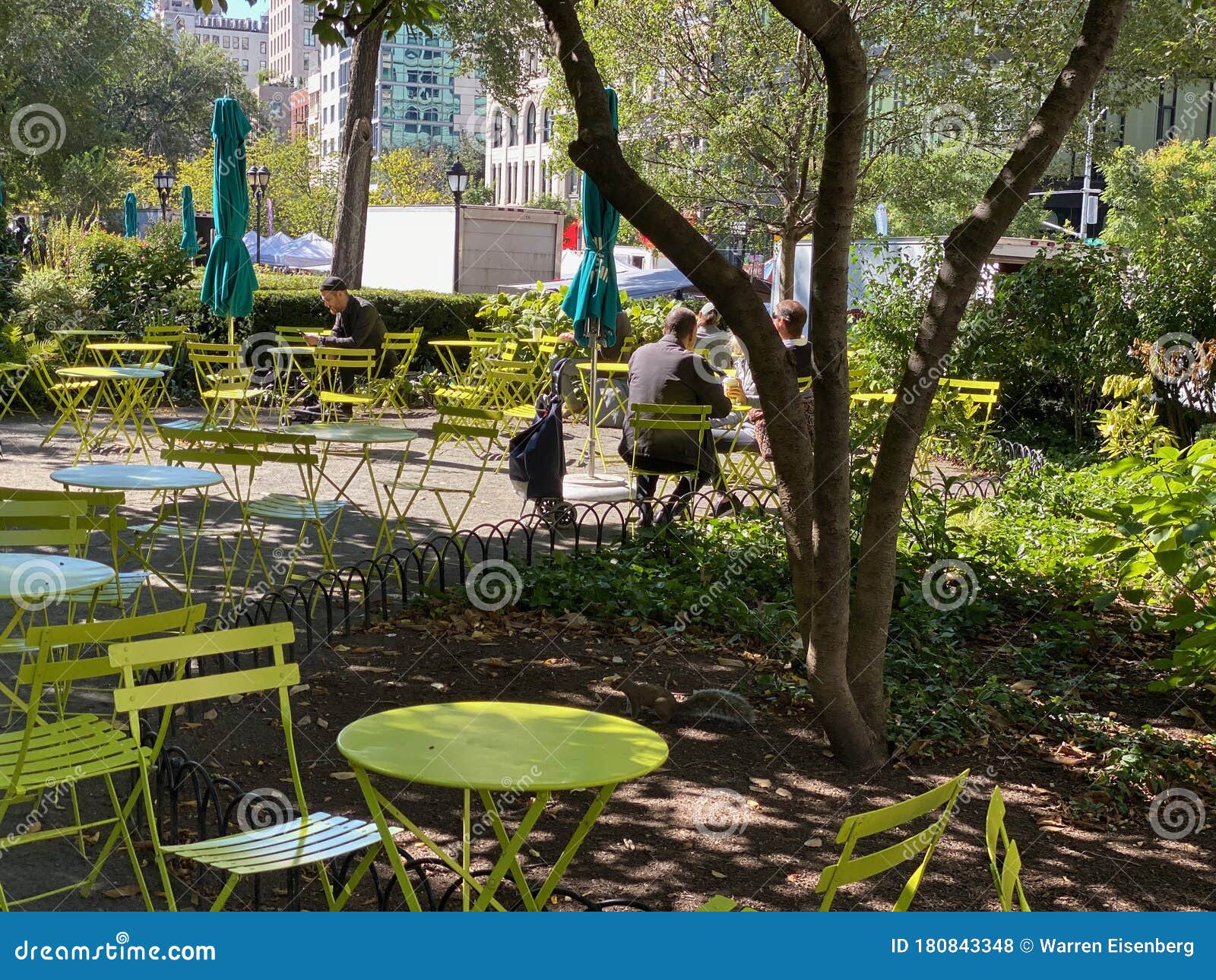 Relaxing in a Public Park in NYC Editorial Stock Photo - Image of sunny ...