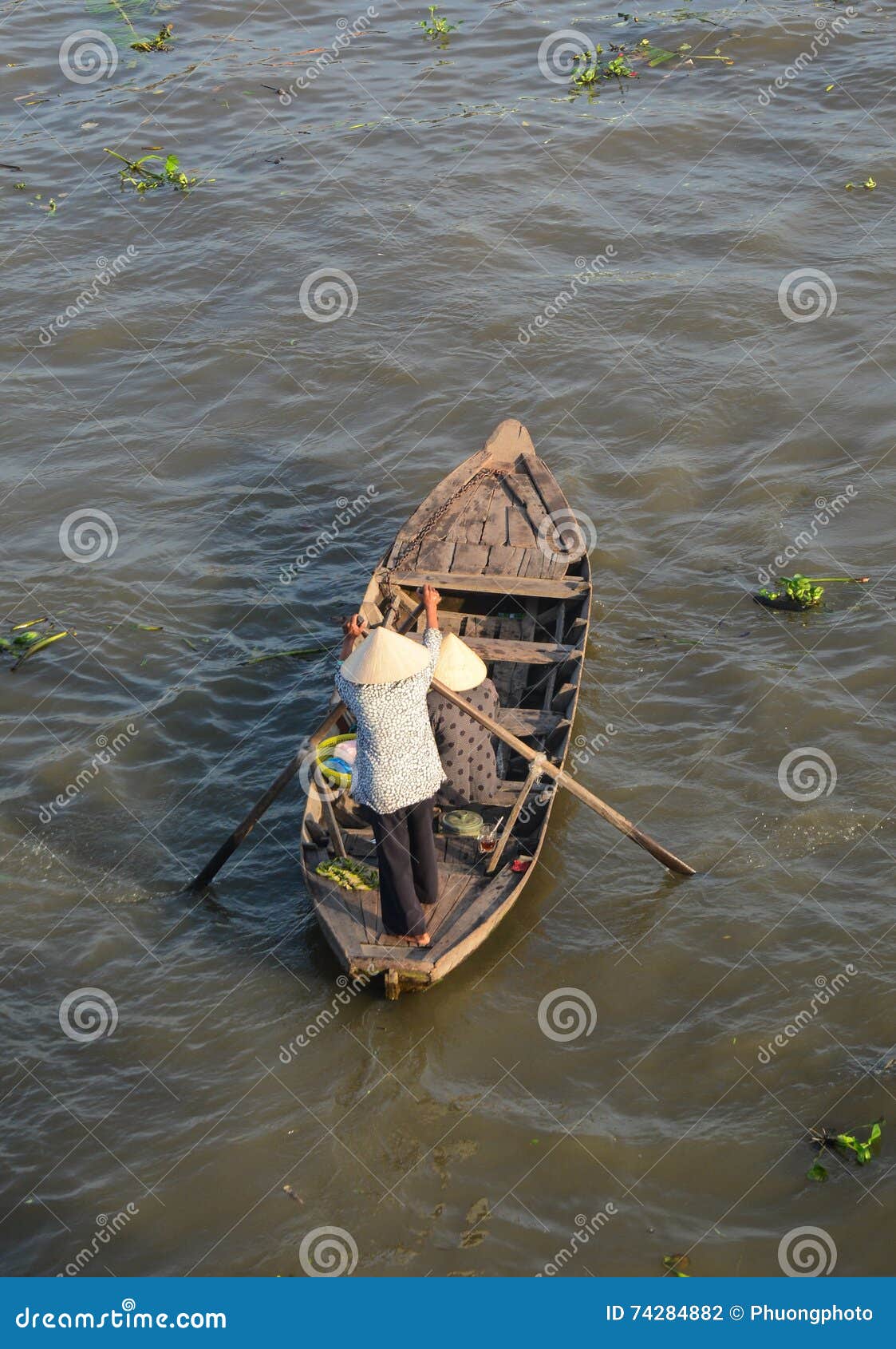People Rowing Boat on River in an Giang, Vietnam Editorial Photography ...