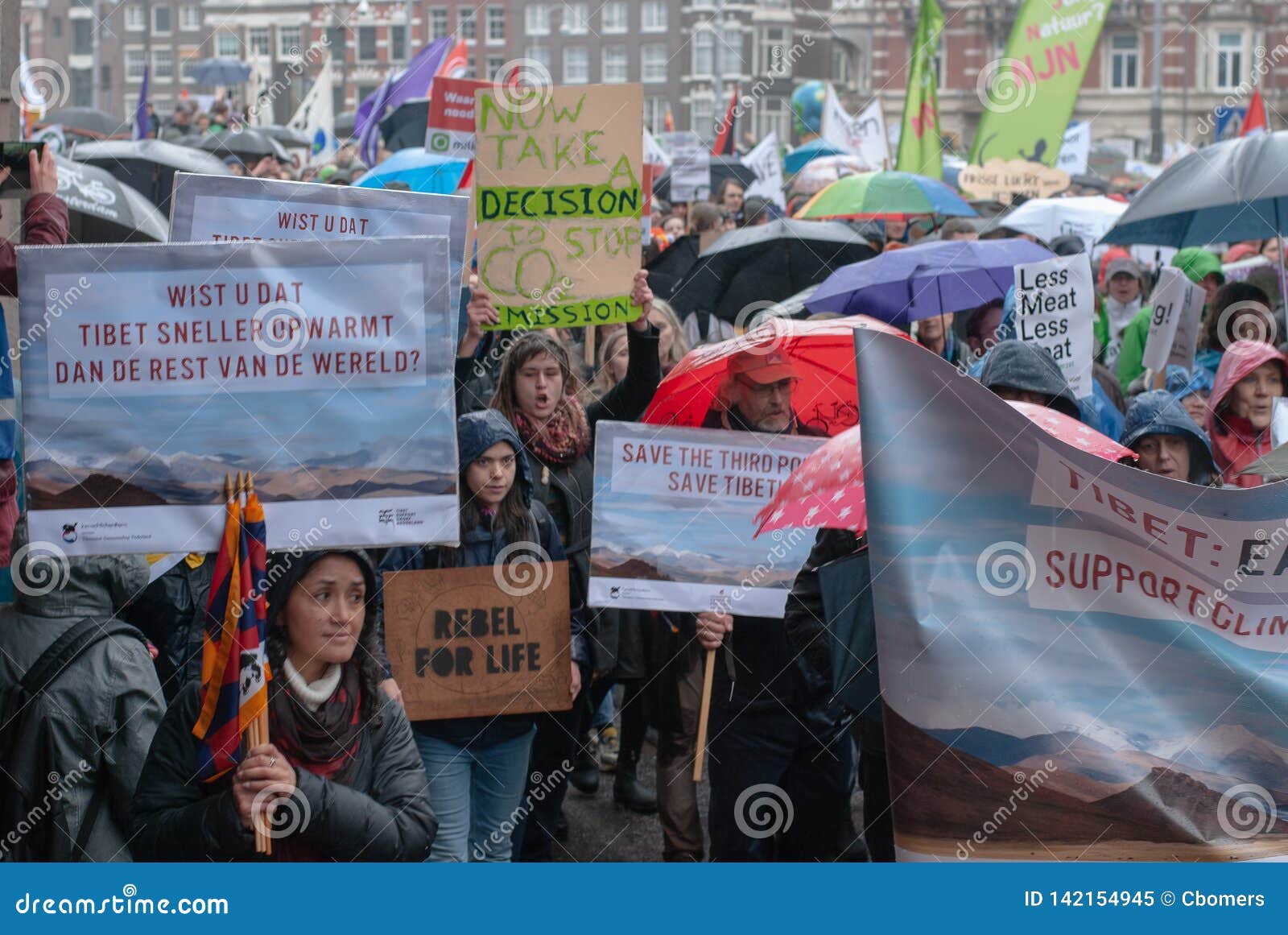 People`s Climate March Amsterdam Editorial Image - Image of netherlands ...