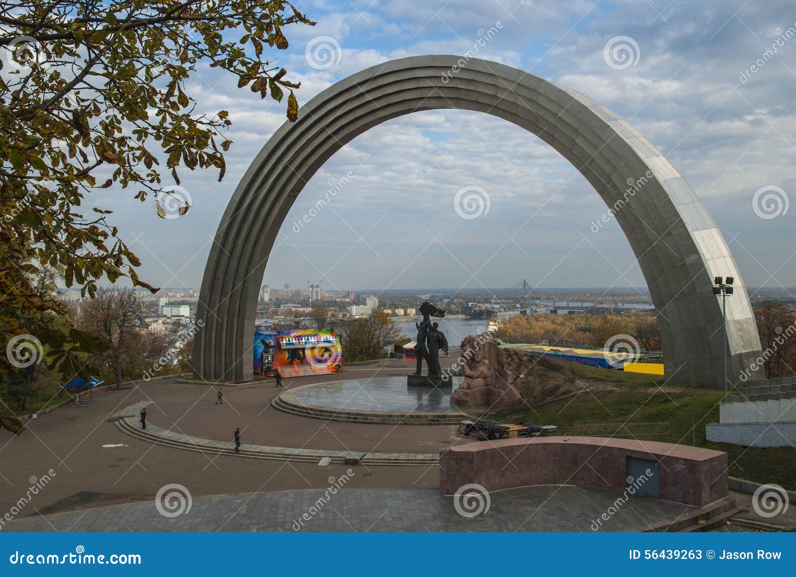 The People S Friendship Arch in Kiev Stock Image - Image of street ...