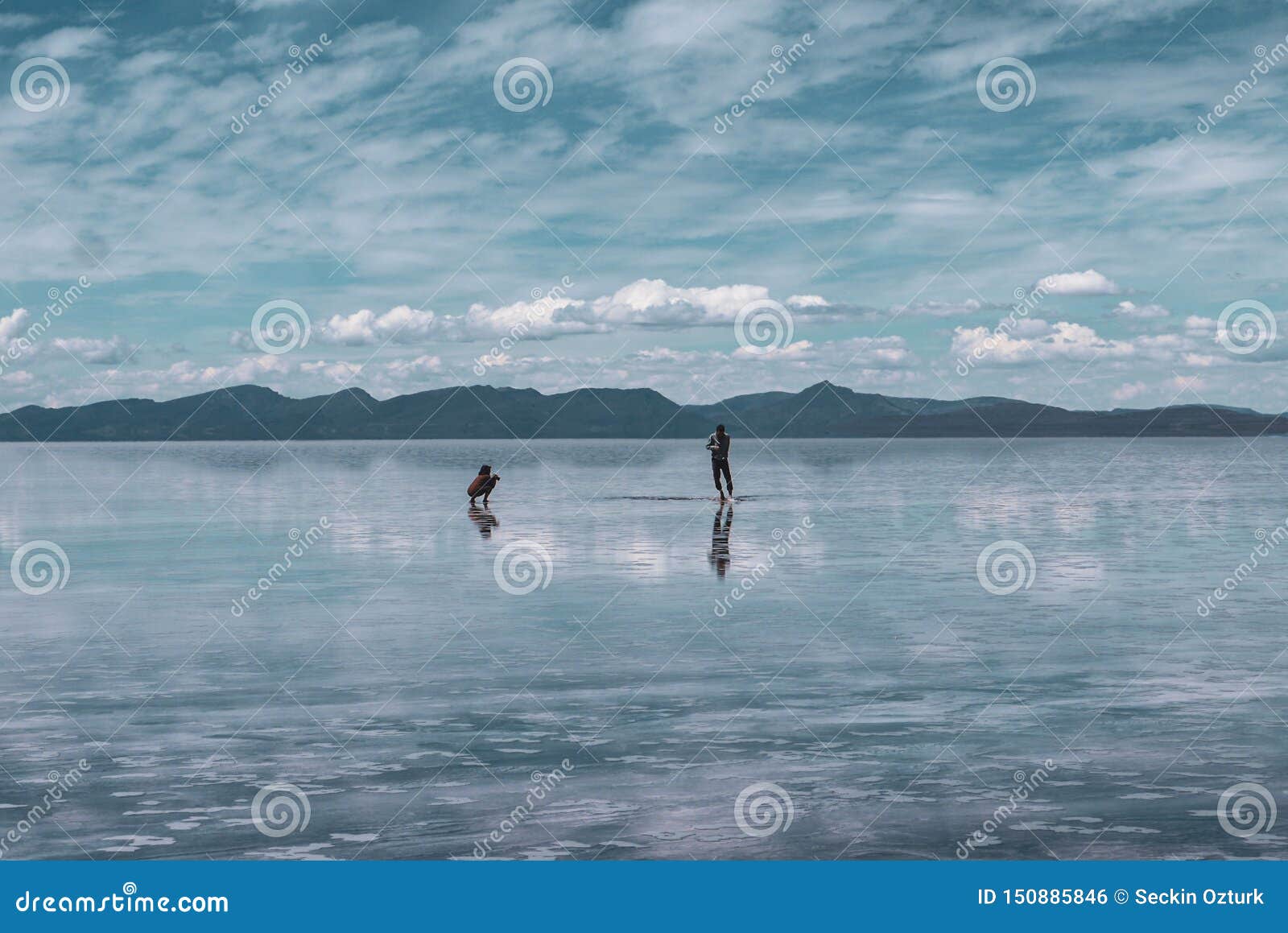 People Silhouette in the Salar De Uyuni Editorial Photo - Image of ...