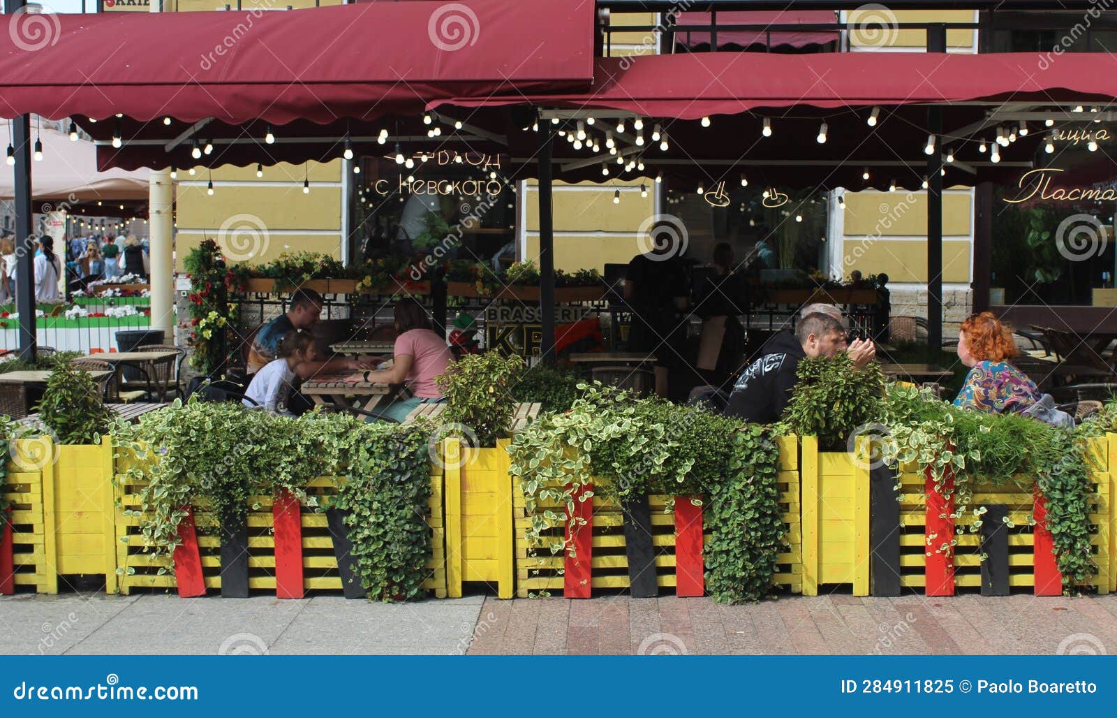 People Sits at Tables Outside the Restaurant Editorial Image - Image of ...