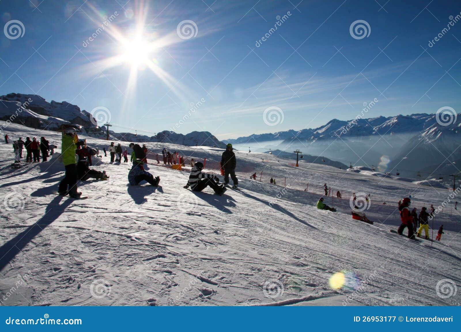 People skiing editorial photography. Image of relax, holiday - 26953177