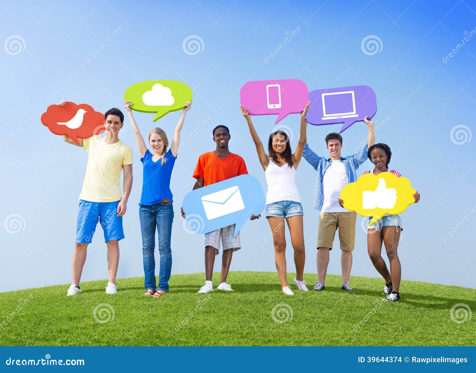 People with Speech Bubble and Social Media Stock Photo - Image of ...