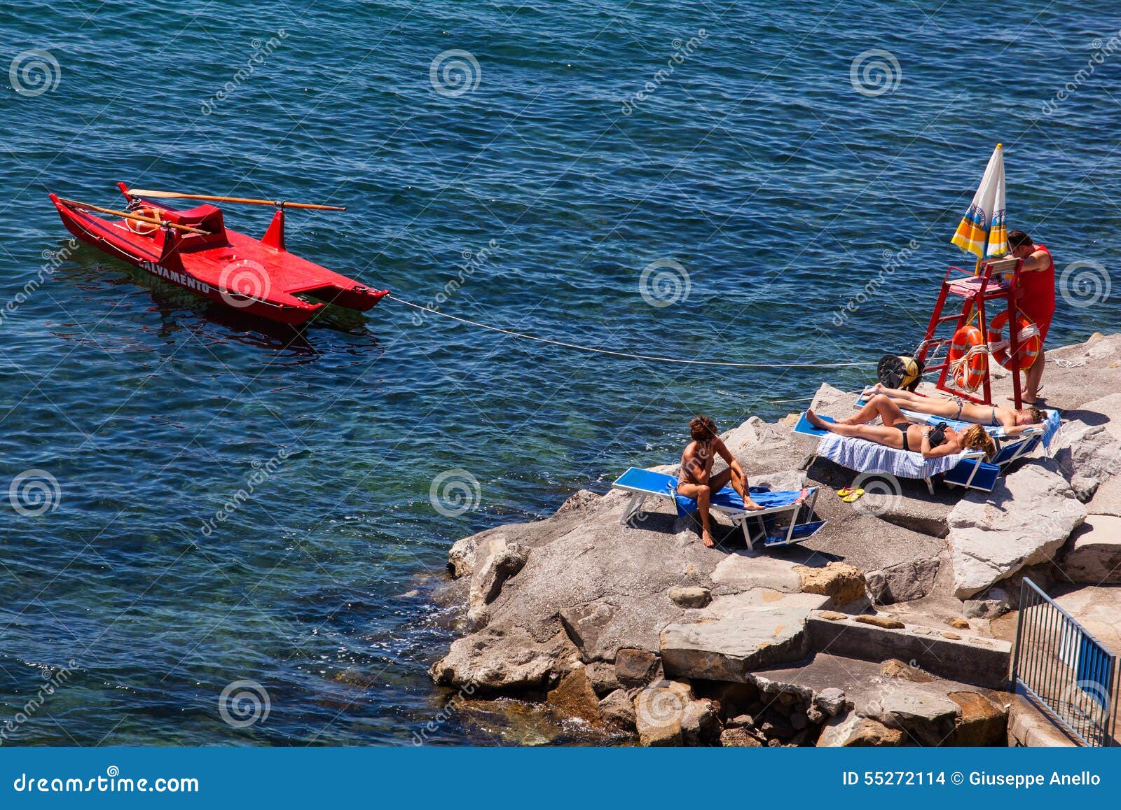 People tanning editorial stock image. Image of barcola - 55272114