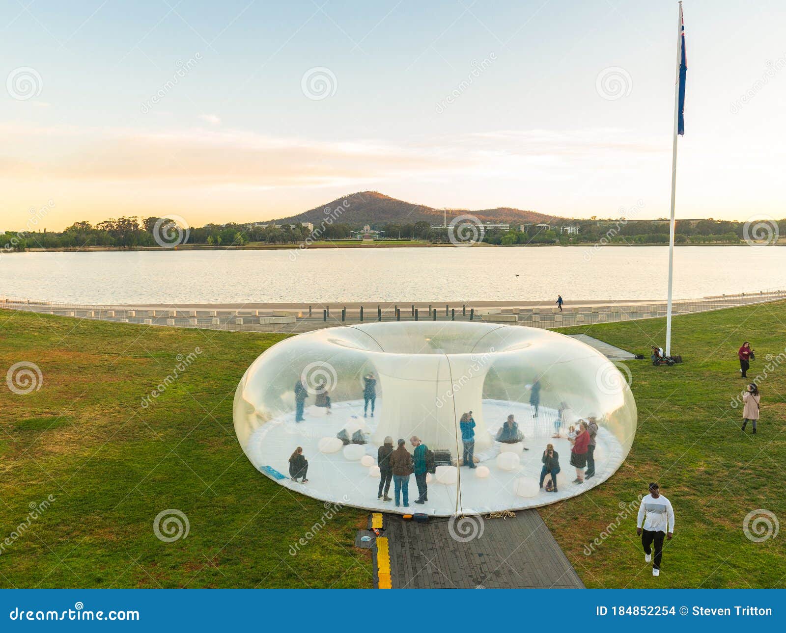 Architectural Meeting Space Structure Made from Transparent Recyclable ...