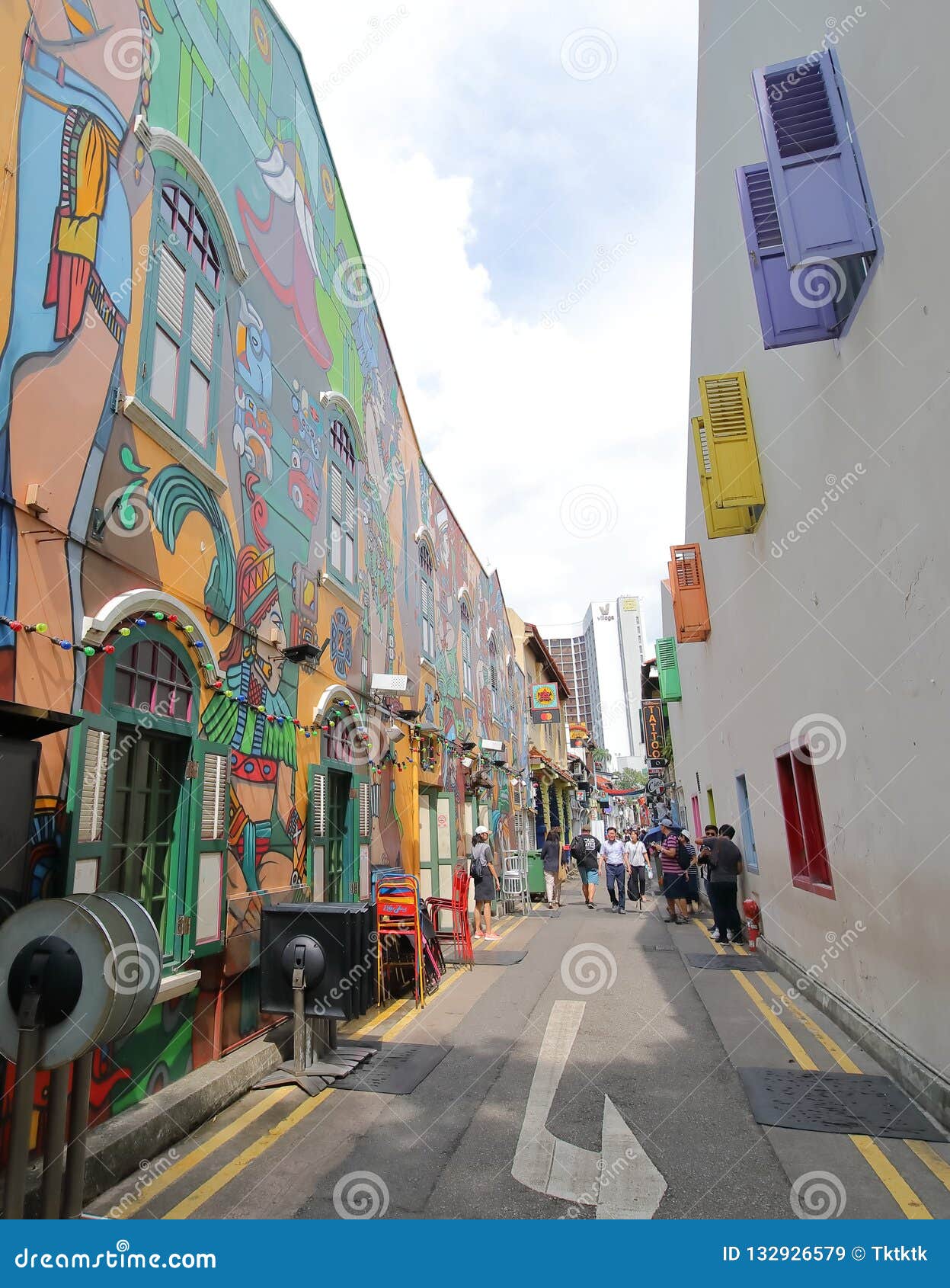Haji Lane Singapore editorial stock image. Image of graffiti - 132926579