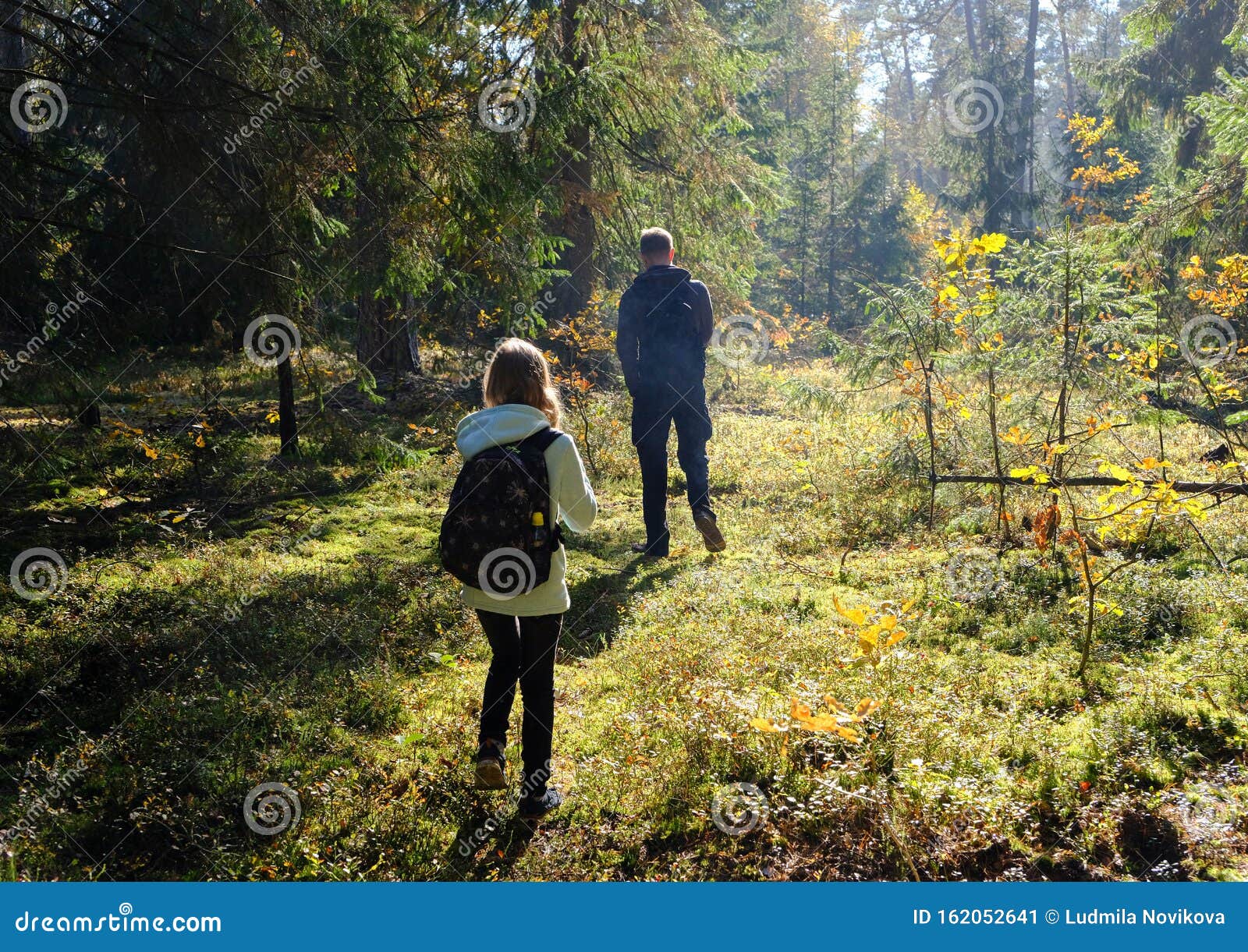 People walk in the forest stock image. Image of child - 162052641