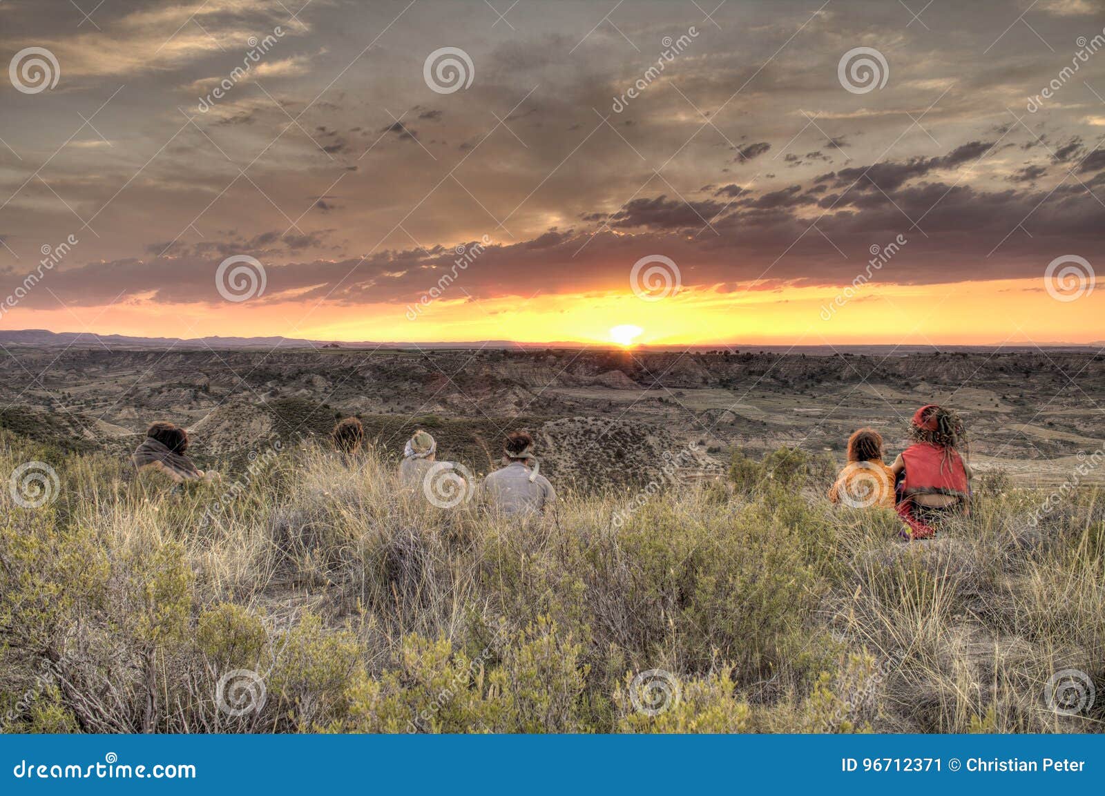 People Watching a Sunset on a Hill Editorial Photo - Image of climb ...
