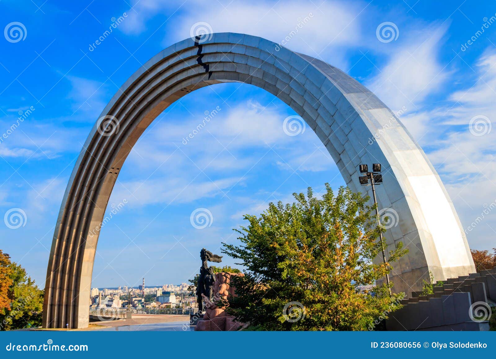 Peoples` Friendship Arch in Kiev, Ukraine Stock Photo - Image of europe ...