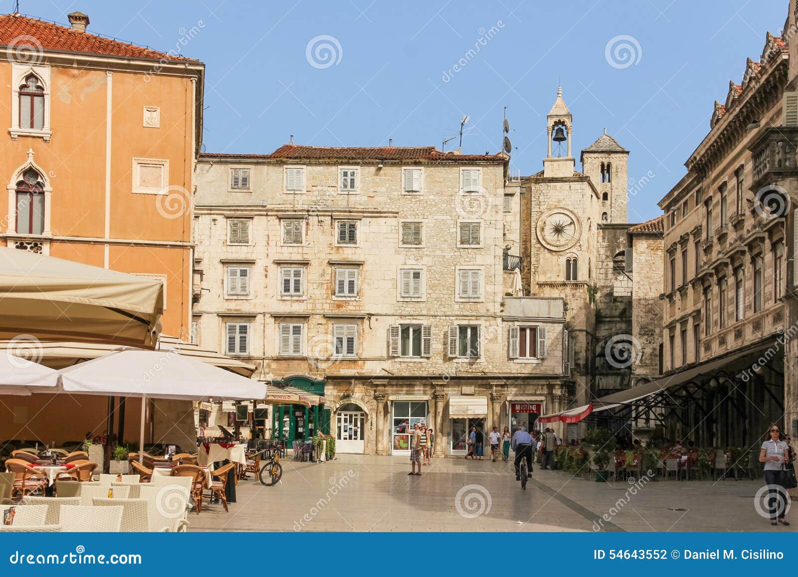 Peoples Square . Split. Croatia Editorial Photography - Image of alley ...