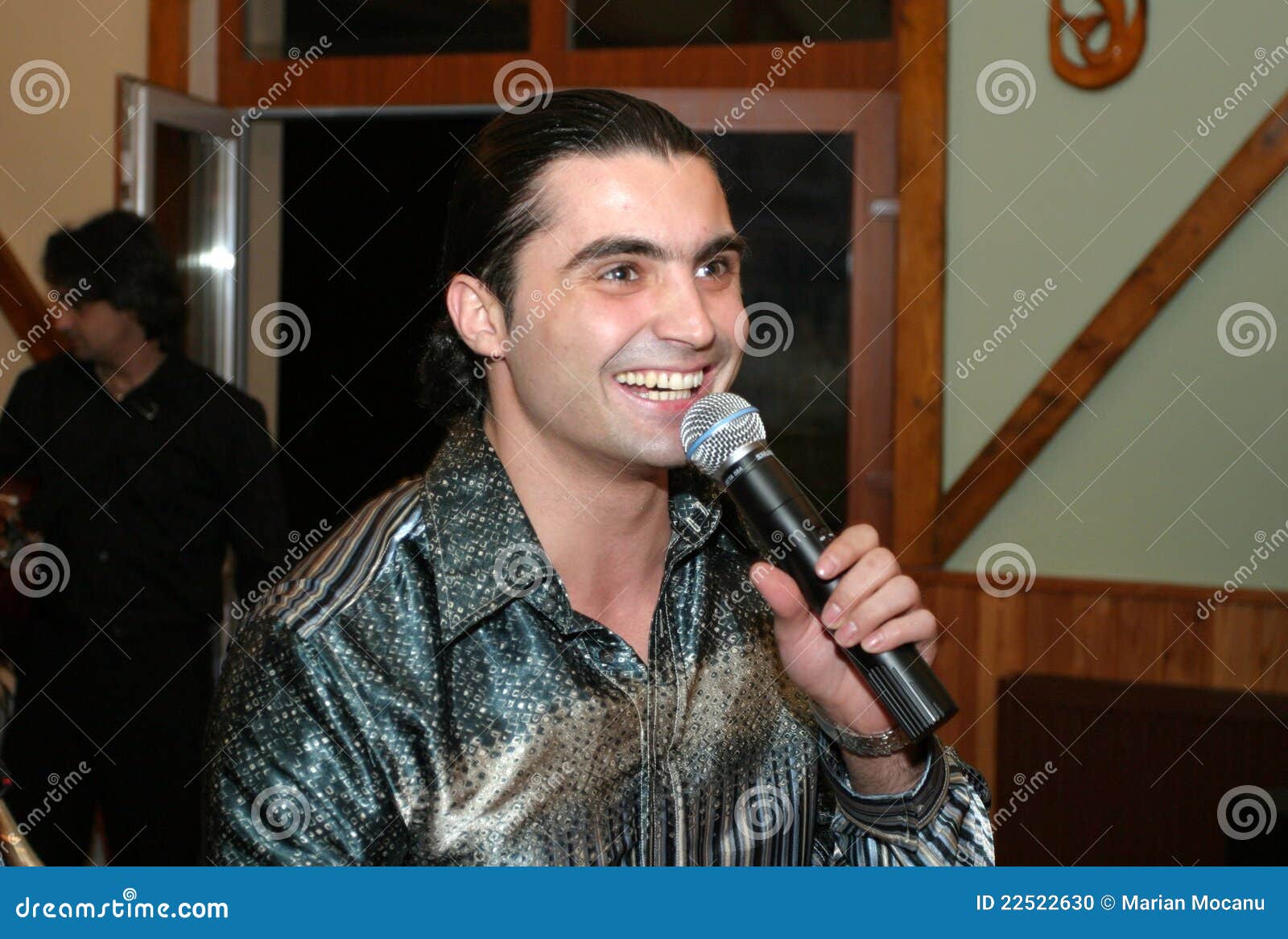Pepe editorial image. Image of stage, party, scene, singer - 22522630