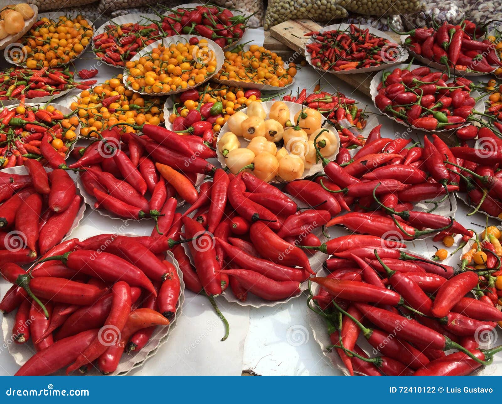 Peper stock foto. Image of specerijen, verkocht, voedsel - 72410122