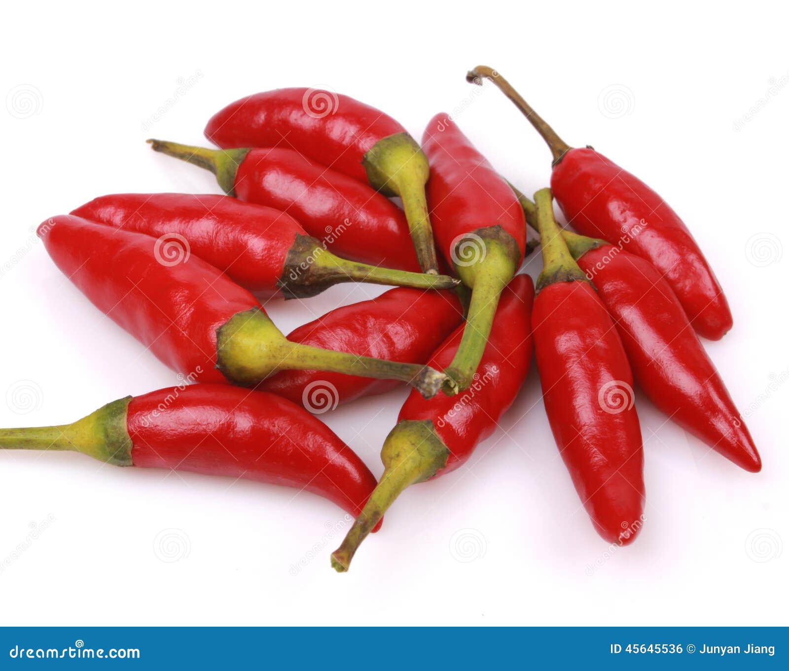 Peperoncino di cayenna fotografia stock. Immagine di macro - 45645536