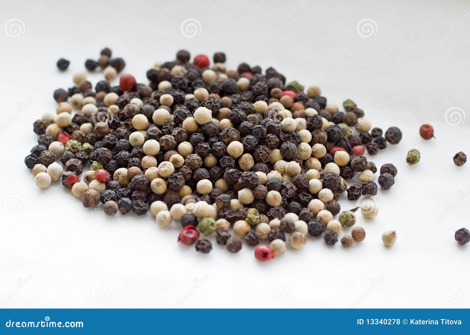 4 peppers corn grains stock photo. Image of juicy, grains - 13340278