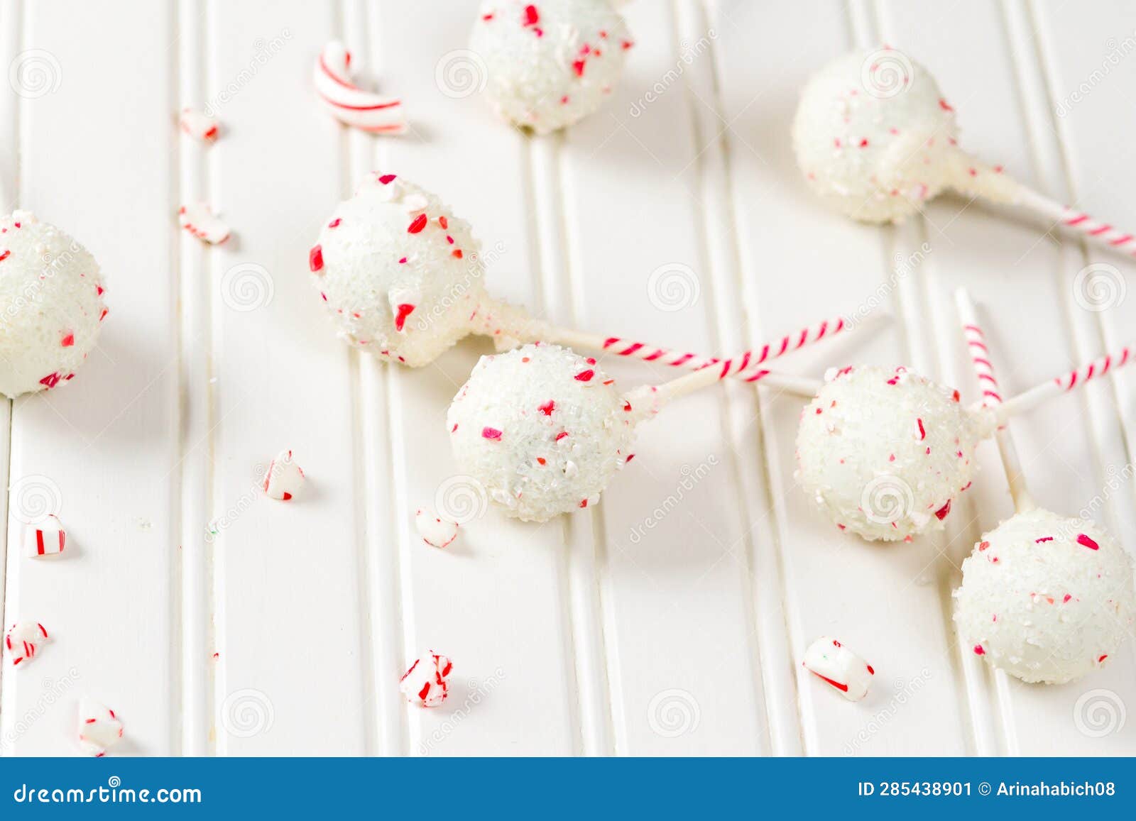 Peppermint Chocolate Cake Pops Stock Image - Image of sweets, gourmet ...