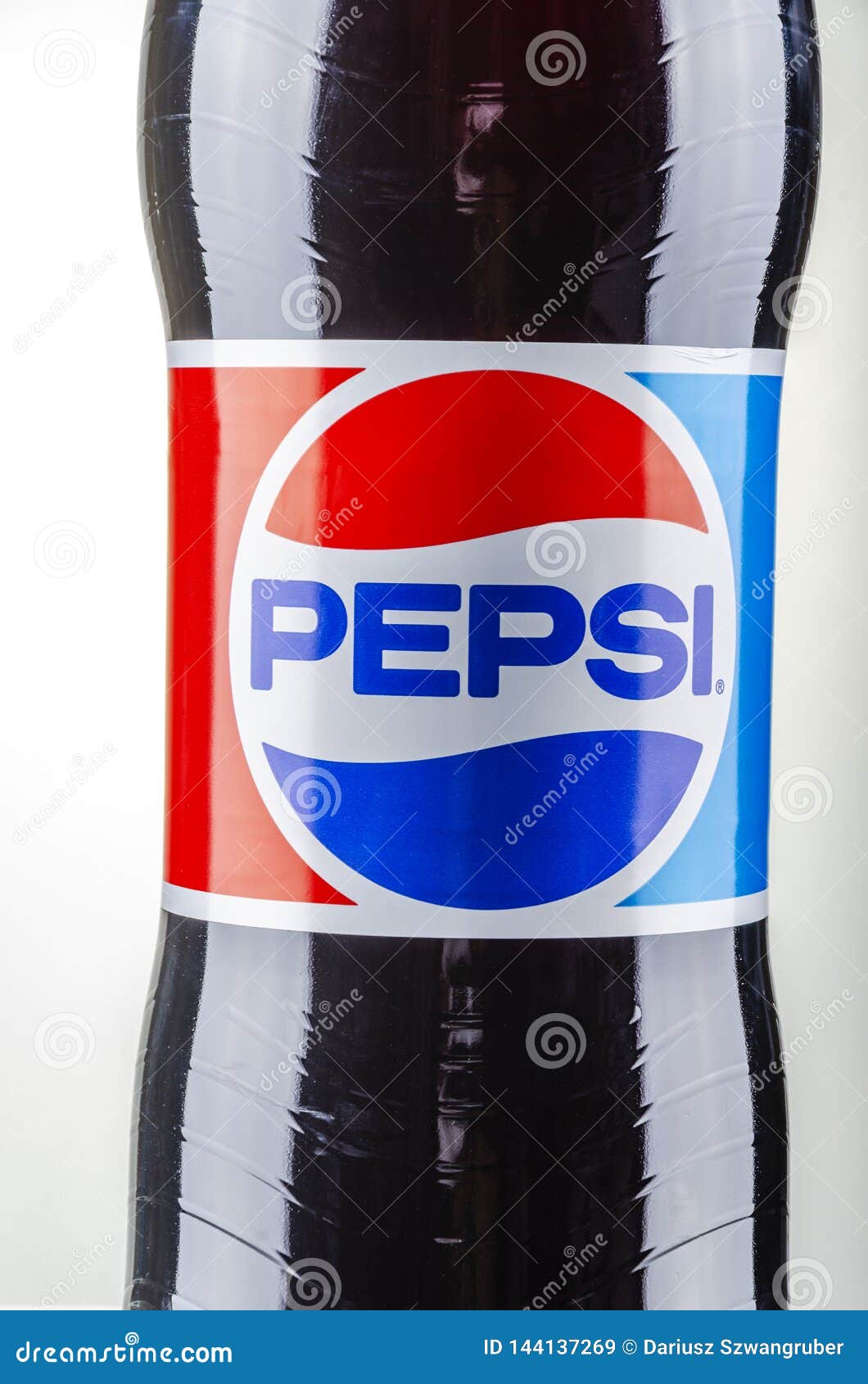 Pepsi Drink Isolated On Gradient Background Editorial Stock Image ...