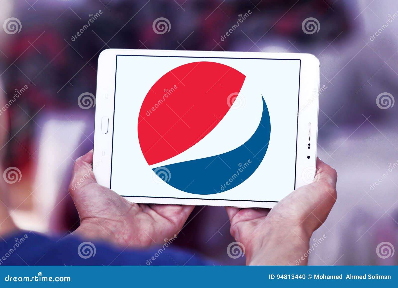 Pepsi logo editorial image. Image of pepsi, mobile, logo - 94813440