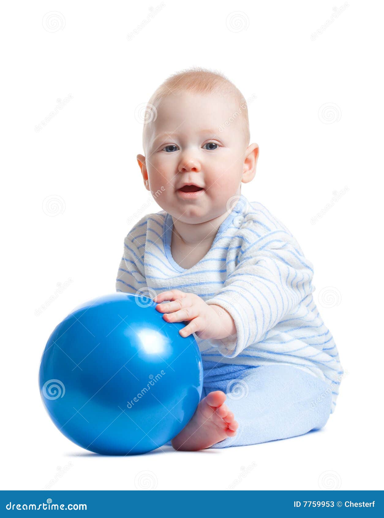Pequeño Bebé Con La Bola Azul Imagen de archivo - Imagen de justo ...