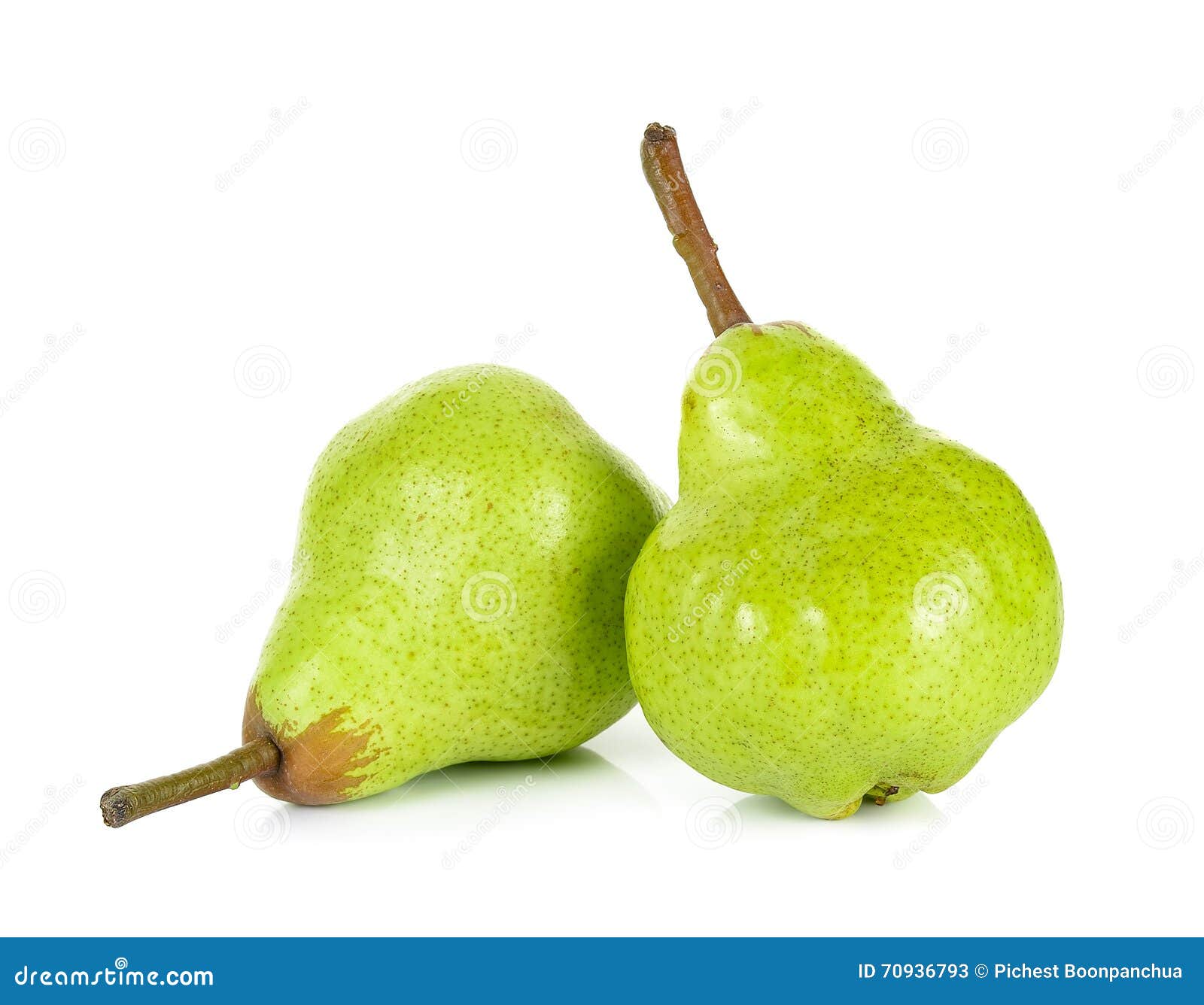 Pera Verde Isolata Su Un Fondo Bianco Immagine Stock - Immagine di ...