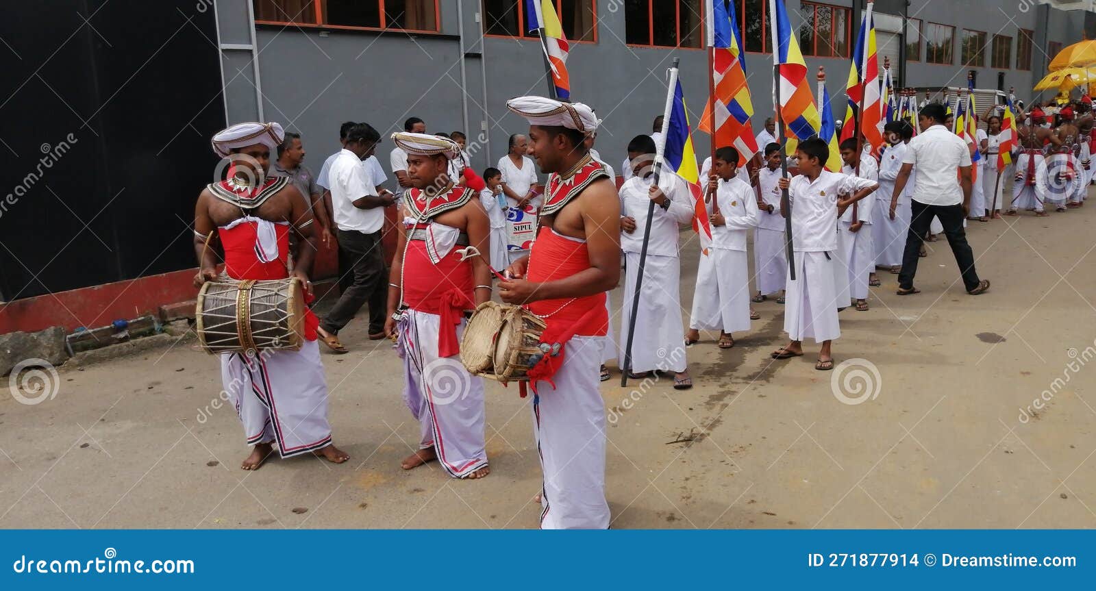 The Perahara, Sri Lankan Traditional Ceramony Editorial Stock Image ...