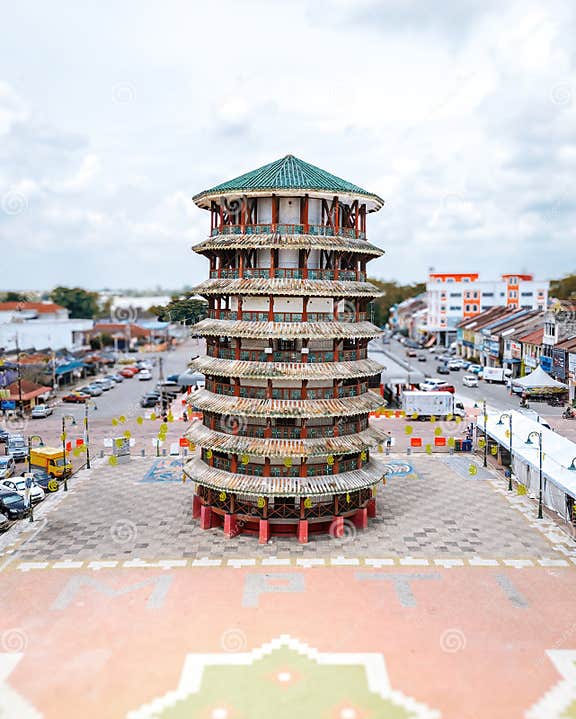 The Leaning Tower of Teluk Intan is a Clock Tower in Teluk Intan Perak ... The Leaning Tower of Teluk Intan is a Clock Tower in Teluk Intan Perak ...
