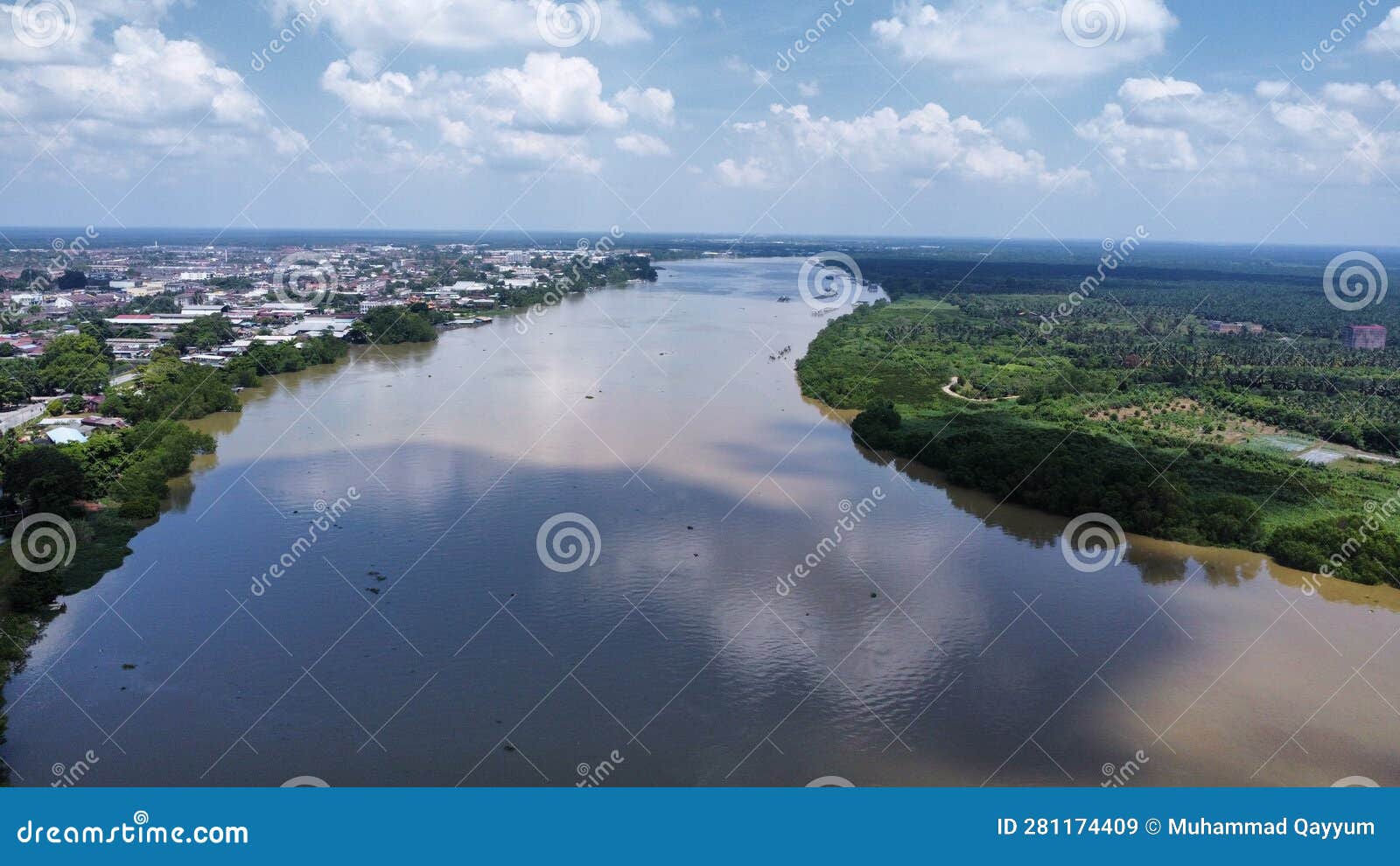 Perak River at Teluk Intan, Perak Stock Image - Image of beach, intan ...