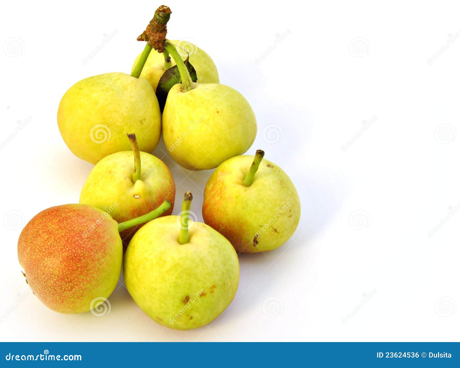 Peras pequenas foto de stock. Imagem de pera, vegetariano - 23624536