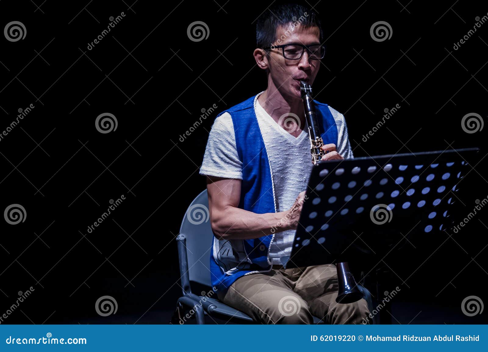 Percussion Player editorial image. Image of objects, notes - 62019220