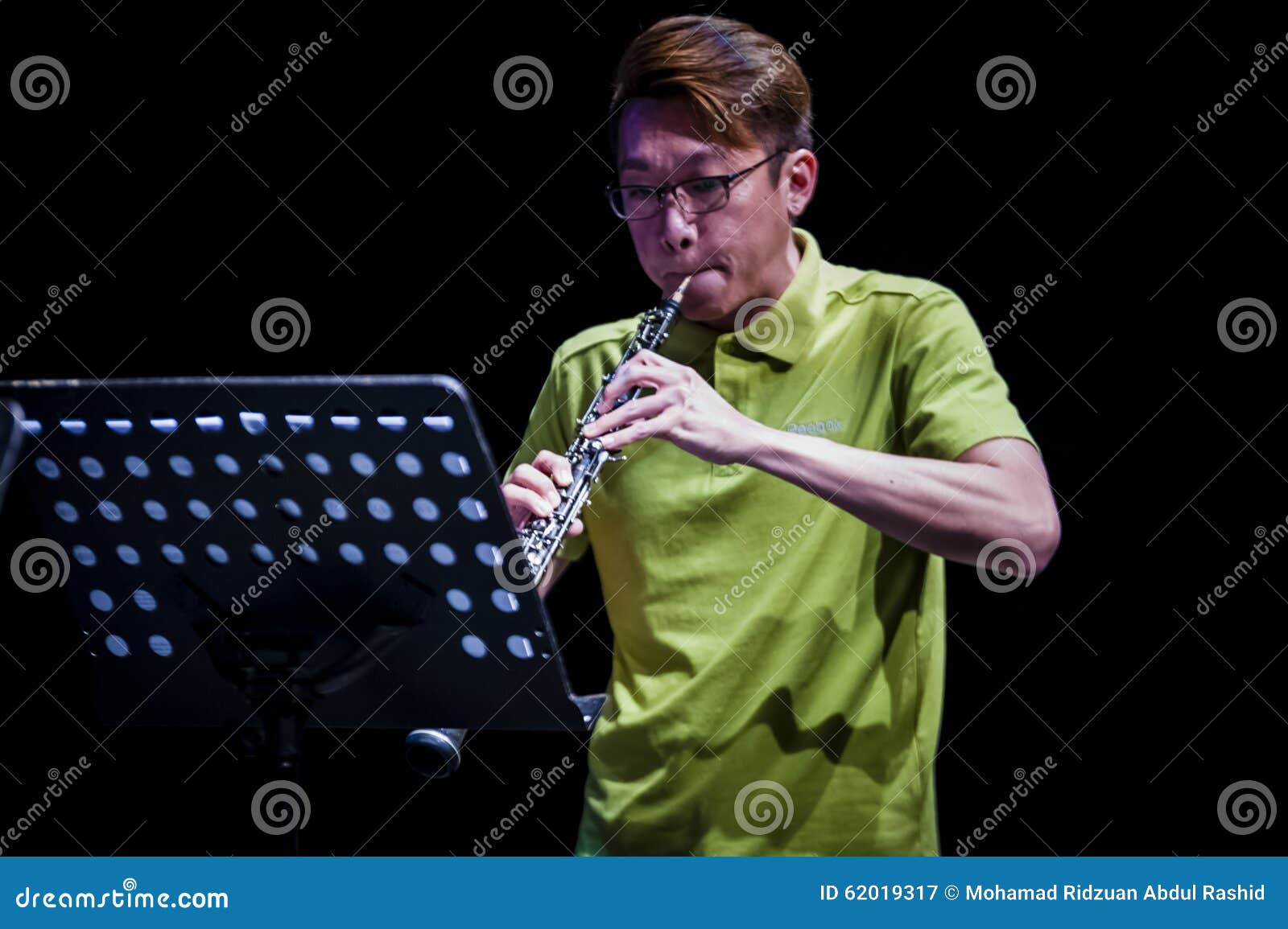 Percussion Player editorial photography. Image of instrument - 62019317