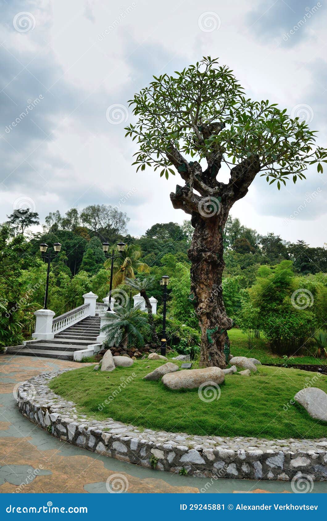 Perdana Lake Gardens stock image. Image of lake, gardens - 29245881