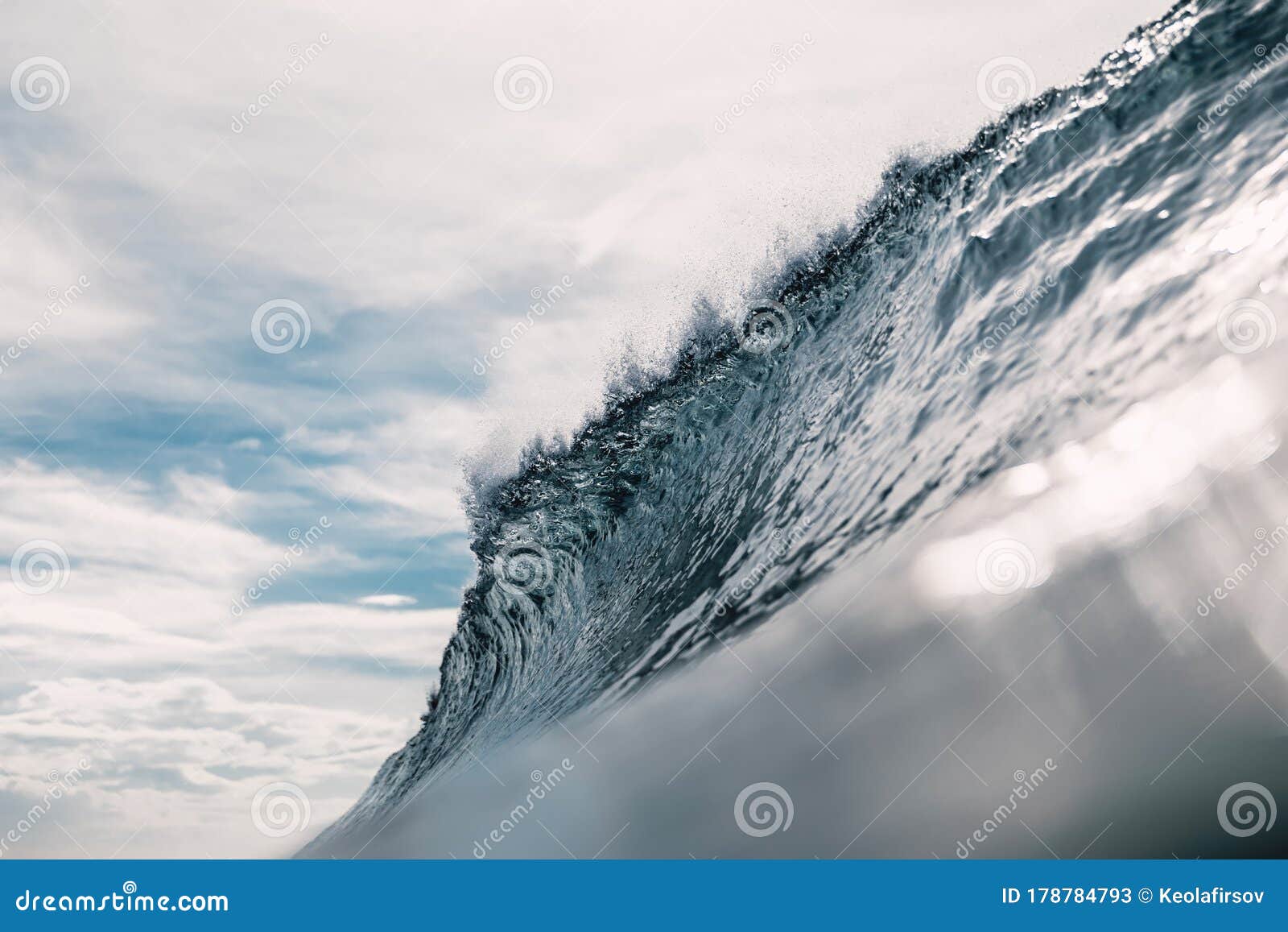 Perfect Barrel Wave in Ocean. Breaking Wave with Sun Light Stock Image ...
