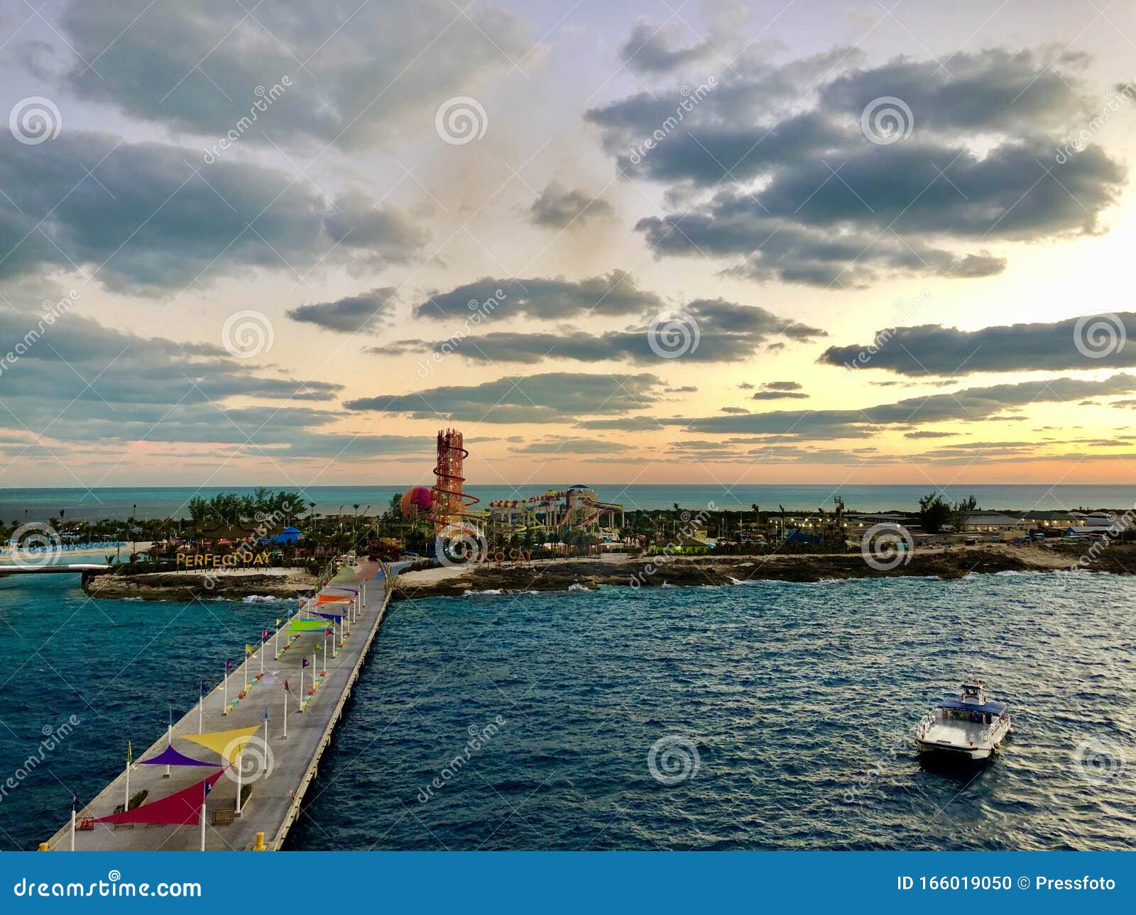 Dramatic sunset in CocoCay editorial image. Image of perfect - 166019050