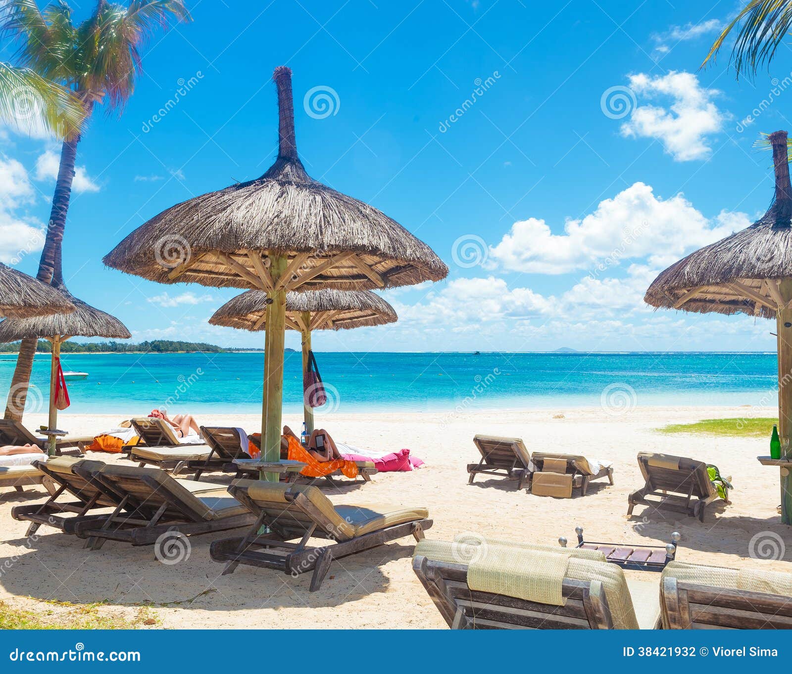 Perfect Place To Rest on the Beach Stock Photo - Image of deckchair ...